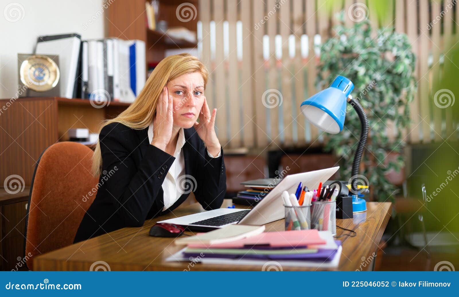 Angry Manager Experiencing Emotions Stock Photo - Image of internet ...