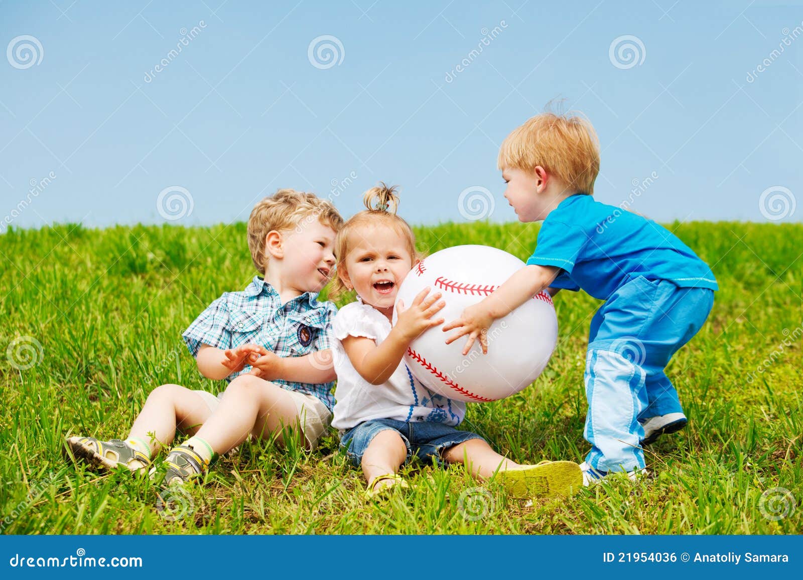 Angry toddlers stock photo. Image of fighting, angry - 21954036