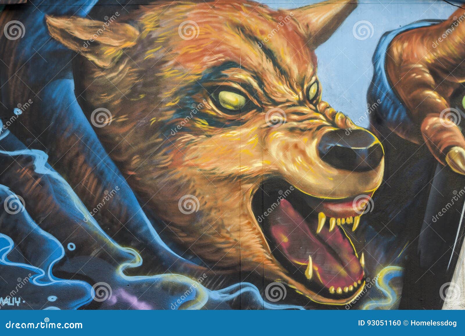 Angry Wolf graffiti editorial image. Image of hunting - 93051160
