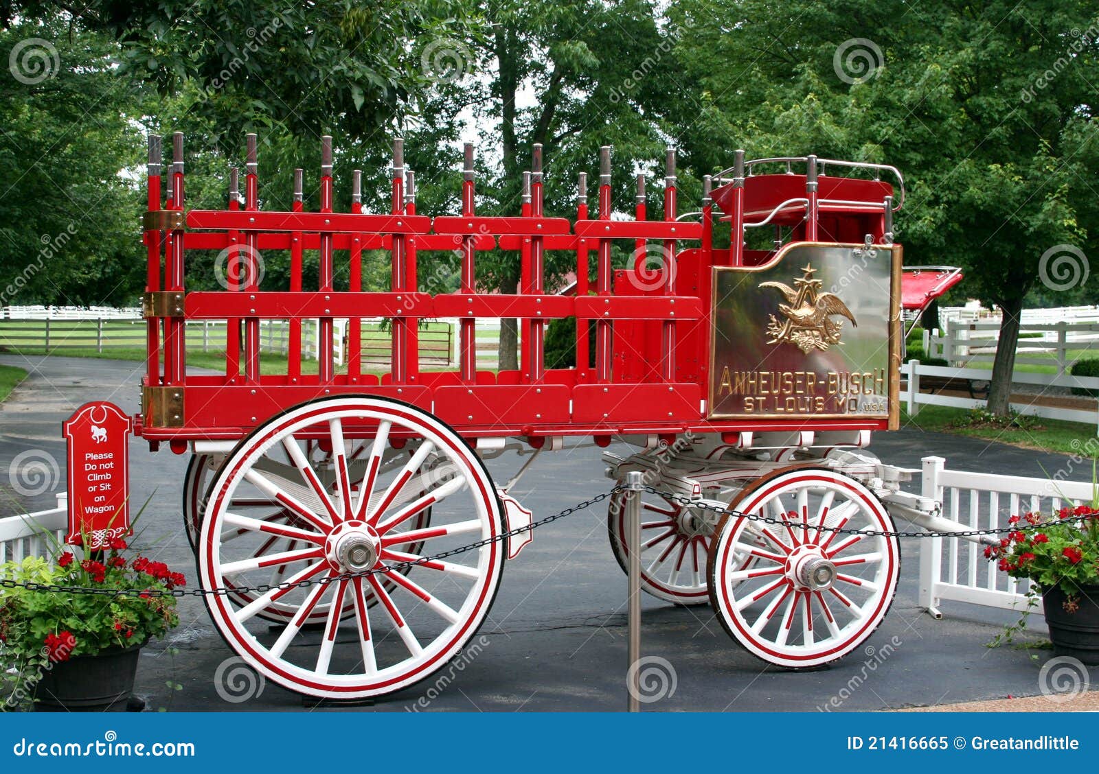 Anheuser Busch beer wagon editorial image. Image of eagle - 21416665