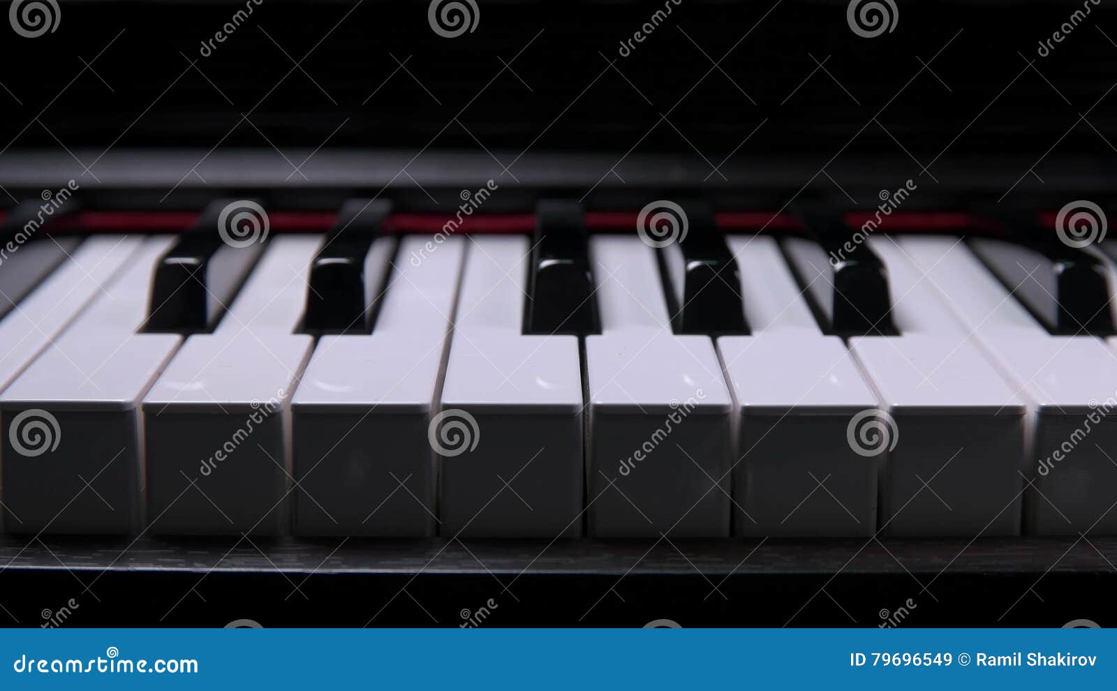 Animated Play piano keys stock video. Video of concert - 79696549