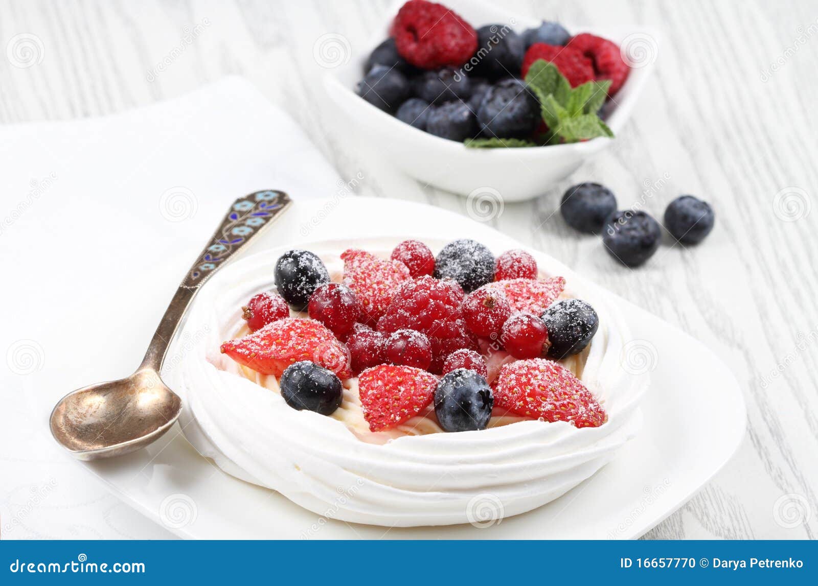 Anna Pavlova desert stock photo. Image of food, pavlova - 16657770