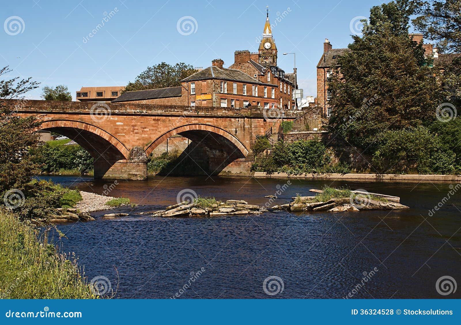 Annan Bridge and Town Hall stock photo. Image of dumfriesshire - 36324528