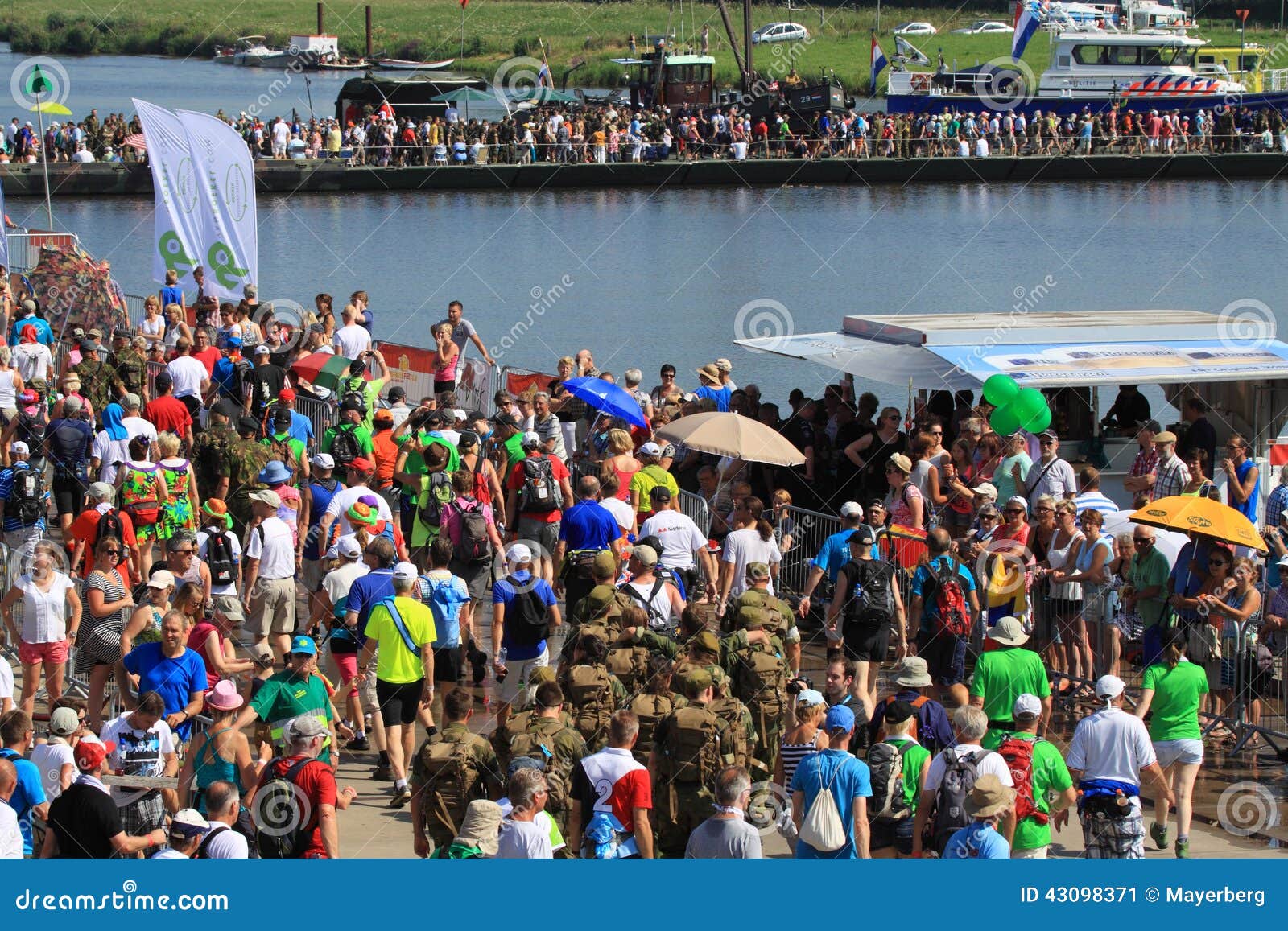 An Annually Recurring Large Walking Event Editorial Photo - Image of ...