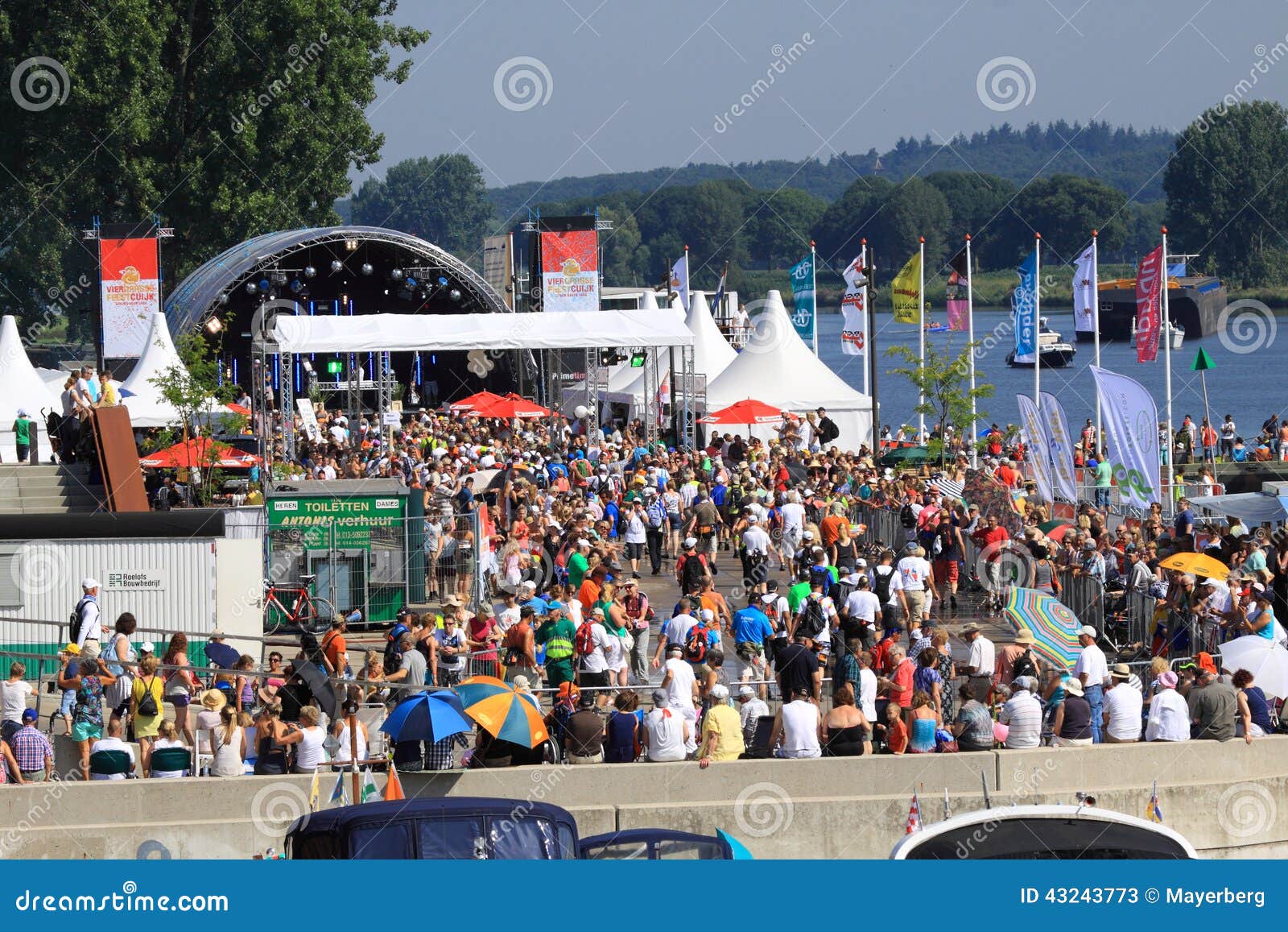 An Annually Recurring Large Walking Event Editorial Stock Photo - Image ...