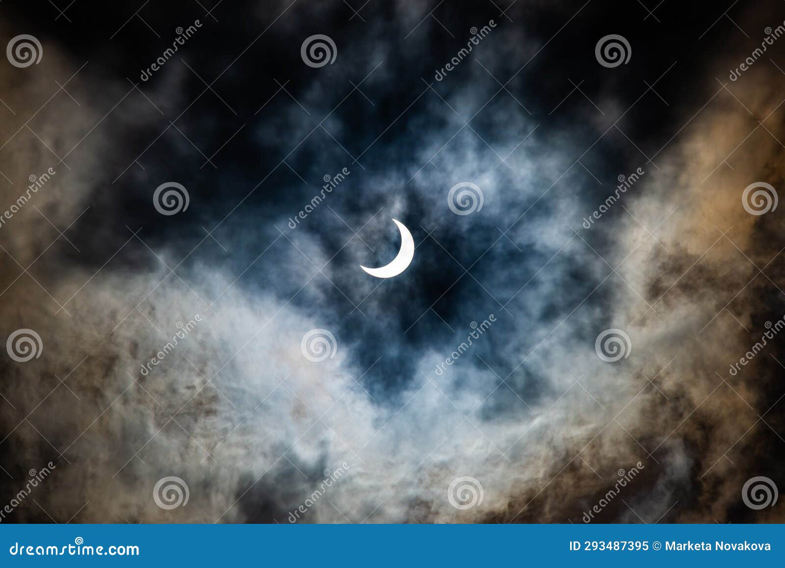Annular Solar Eclipse in Mexico City, 14 October 2023 from Condesa and ...