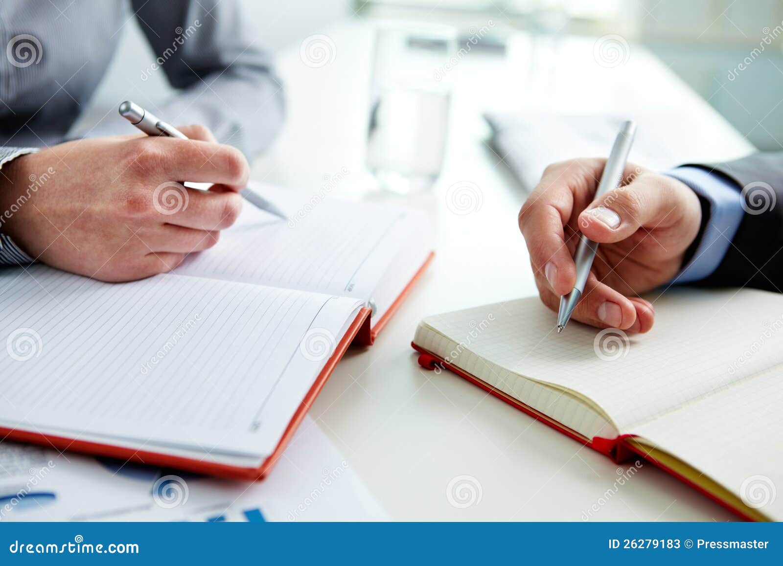 Anotar ideas imagen de archivo. Imagen de objeto, ambiente - 26279183