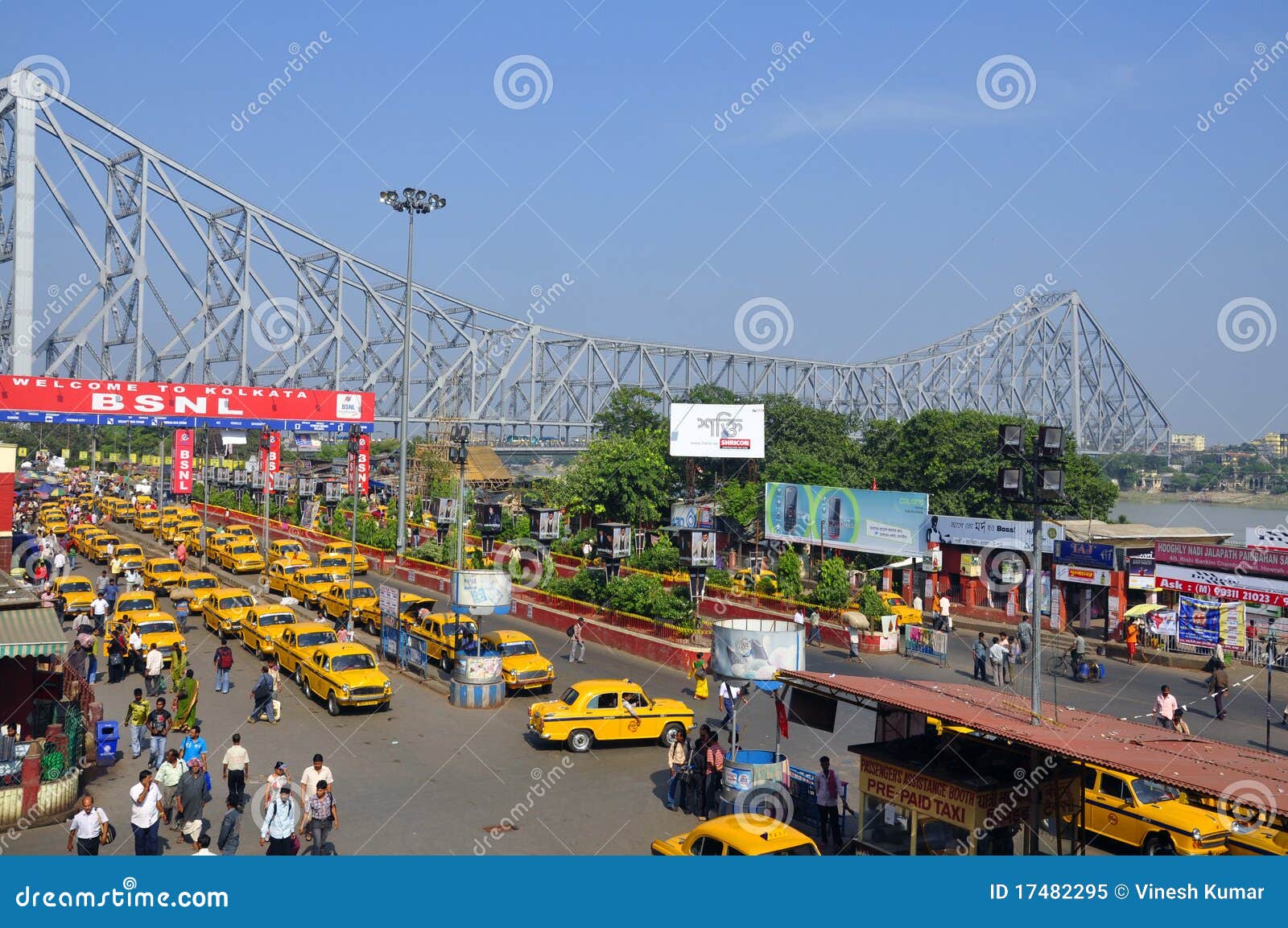 Another Busy Day in Kolkata Editorial Image - Image of railway ...