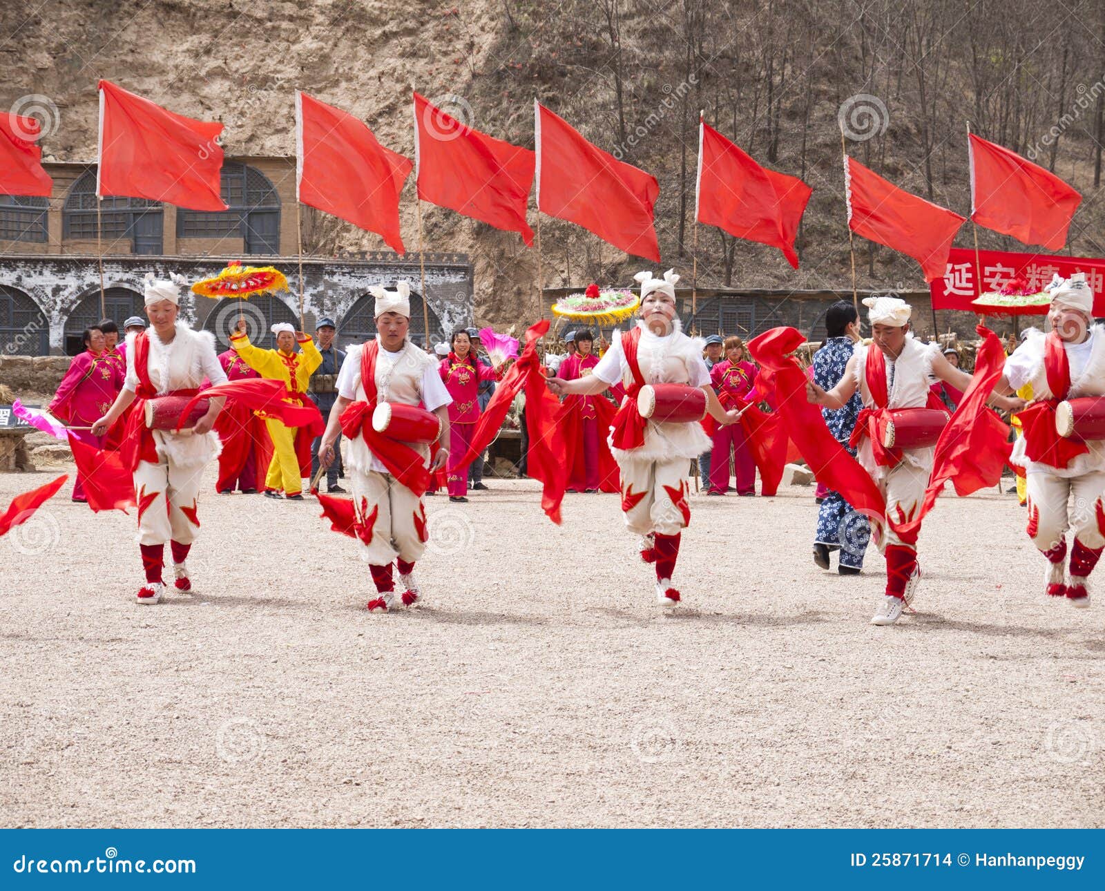 Ansai Waist Drum Dance editorial stock image. Image of arts - 25871714