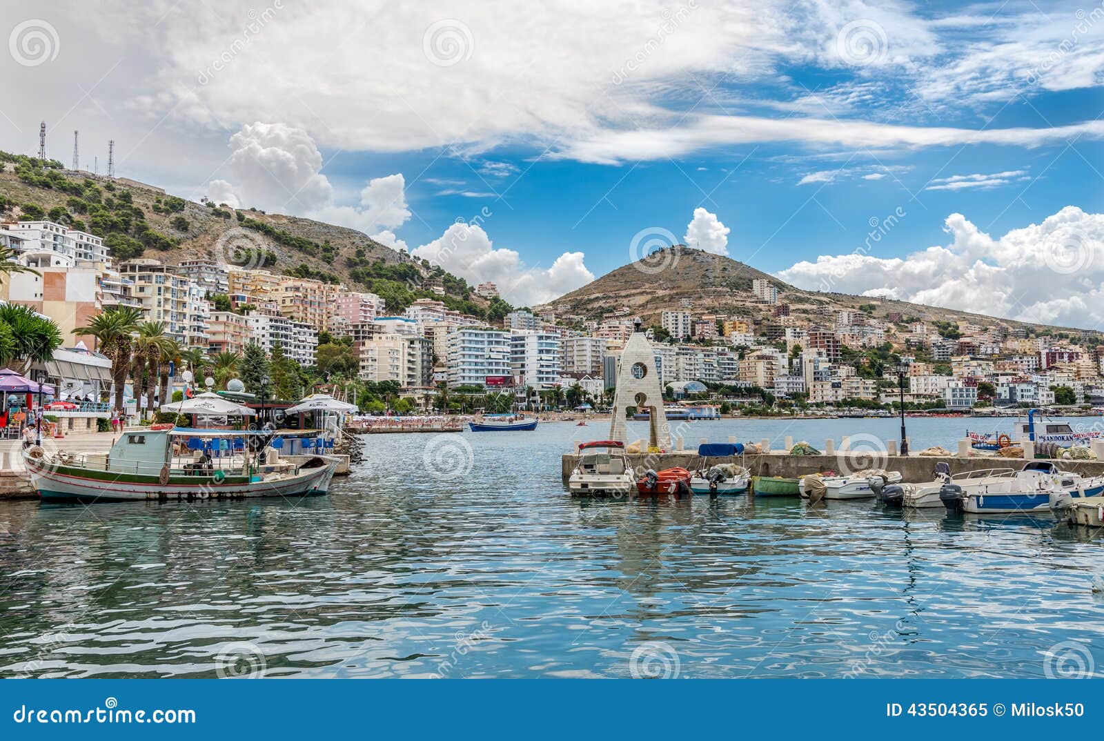 Ansicht an Der Saranda-Stadt Redaktionelles Bild - Bild von geschichte ...
