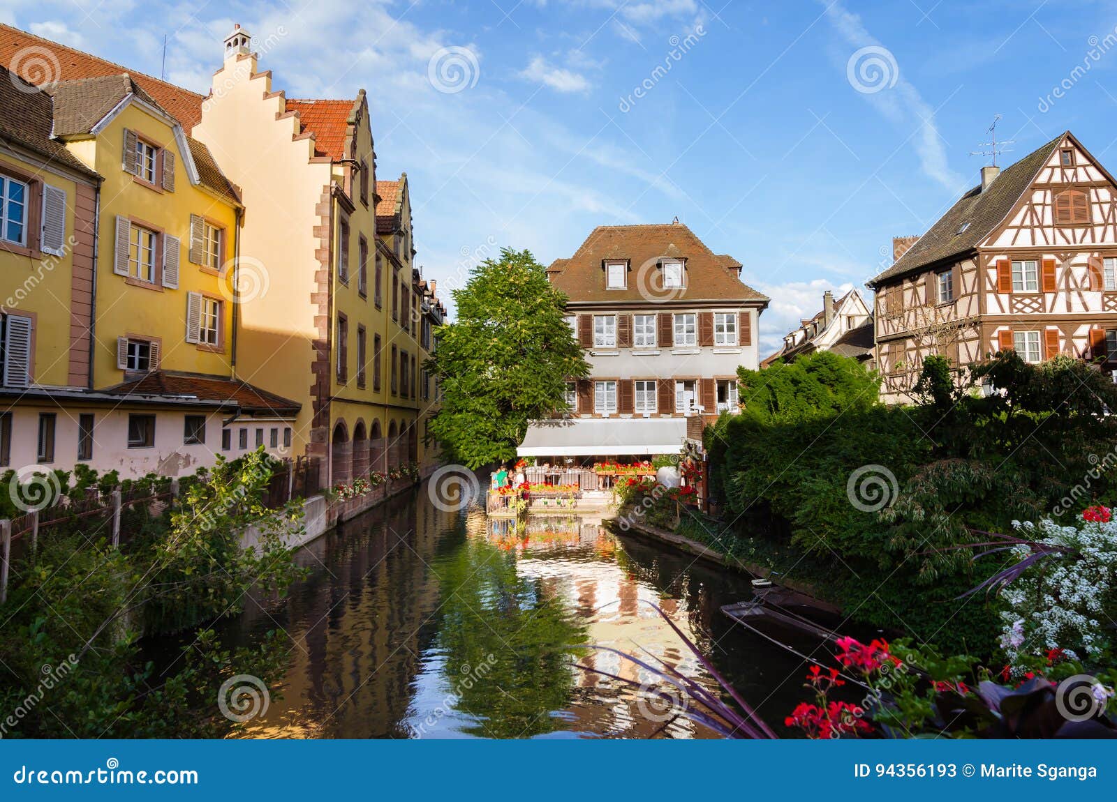 Ansicht Von Colmar, Elsass, Frankreich Redaktionelles Stockfoto - Bild ...
