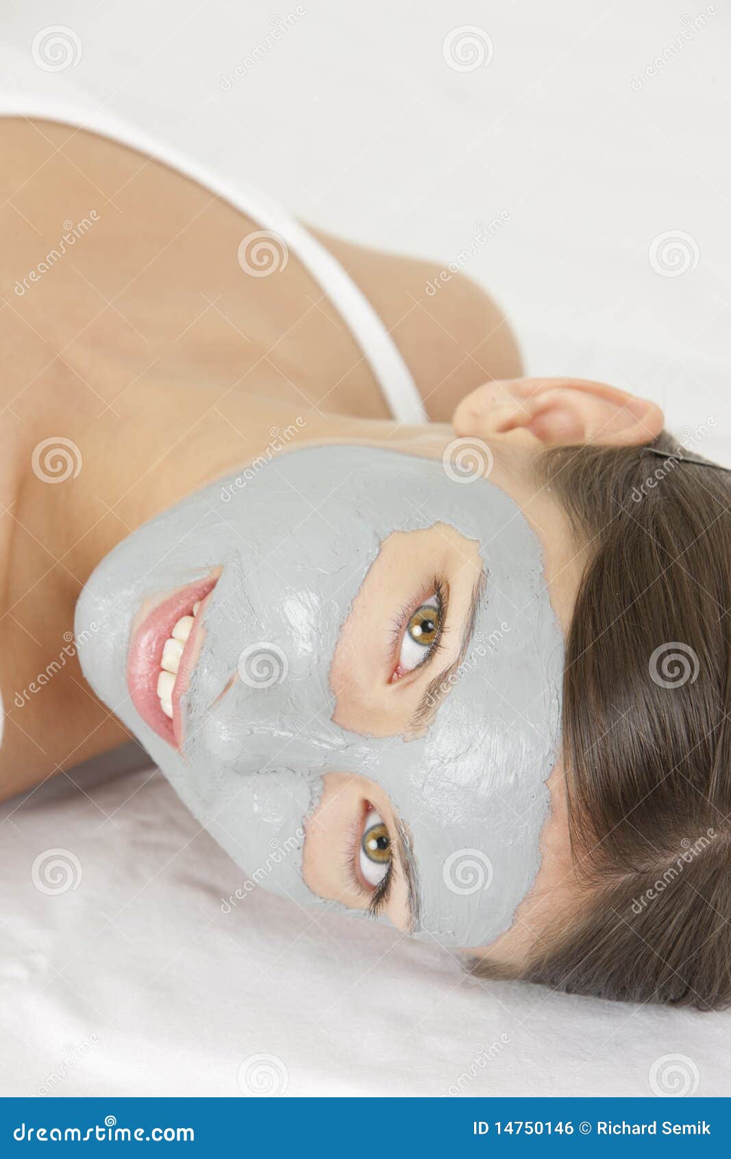 Ansikts- maskering arkivfoto. Bild av maskering, skönhet - 14750146