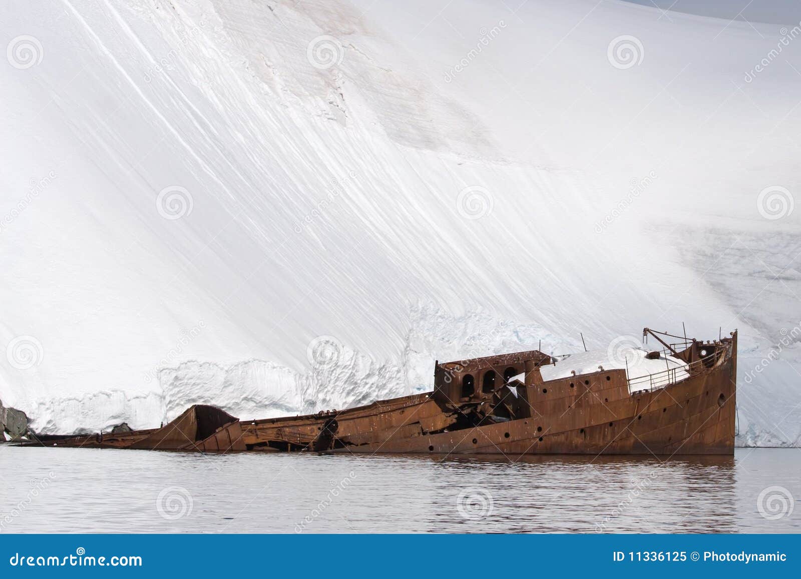 Antarctic Shipwreck Pollution Stock Image - Image of damaged, antarctic ...