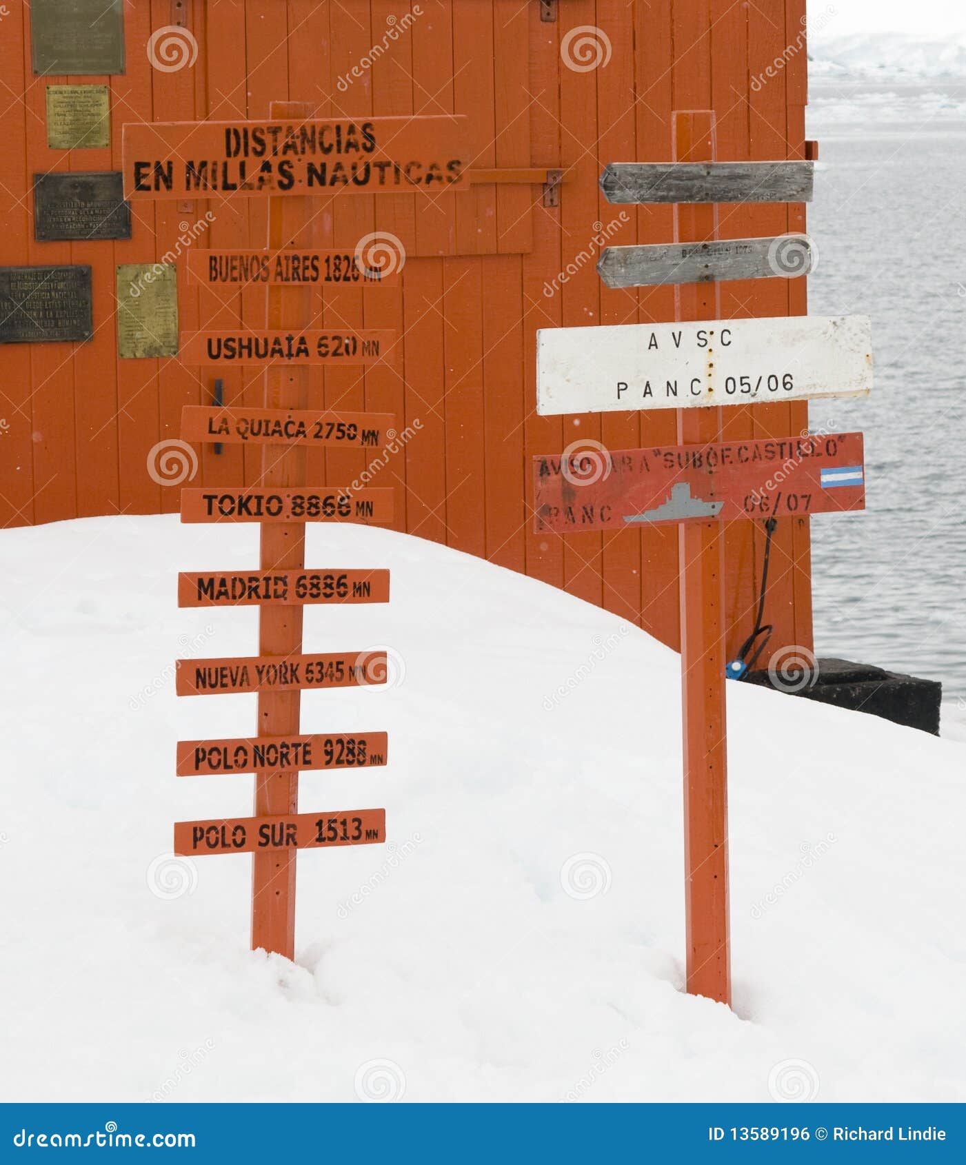 Antarctic Sign Posts Picture. Image: 13589196