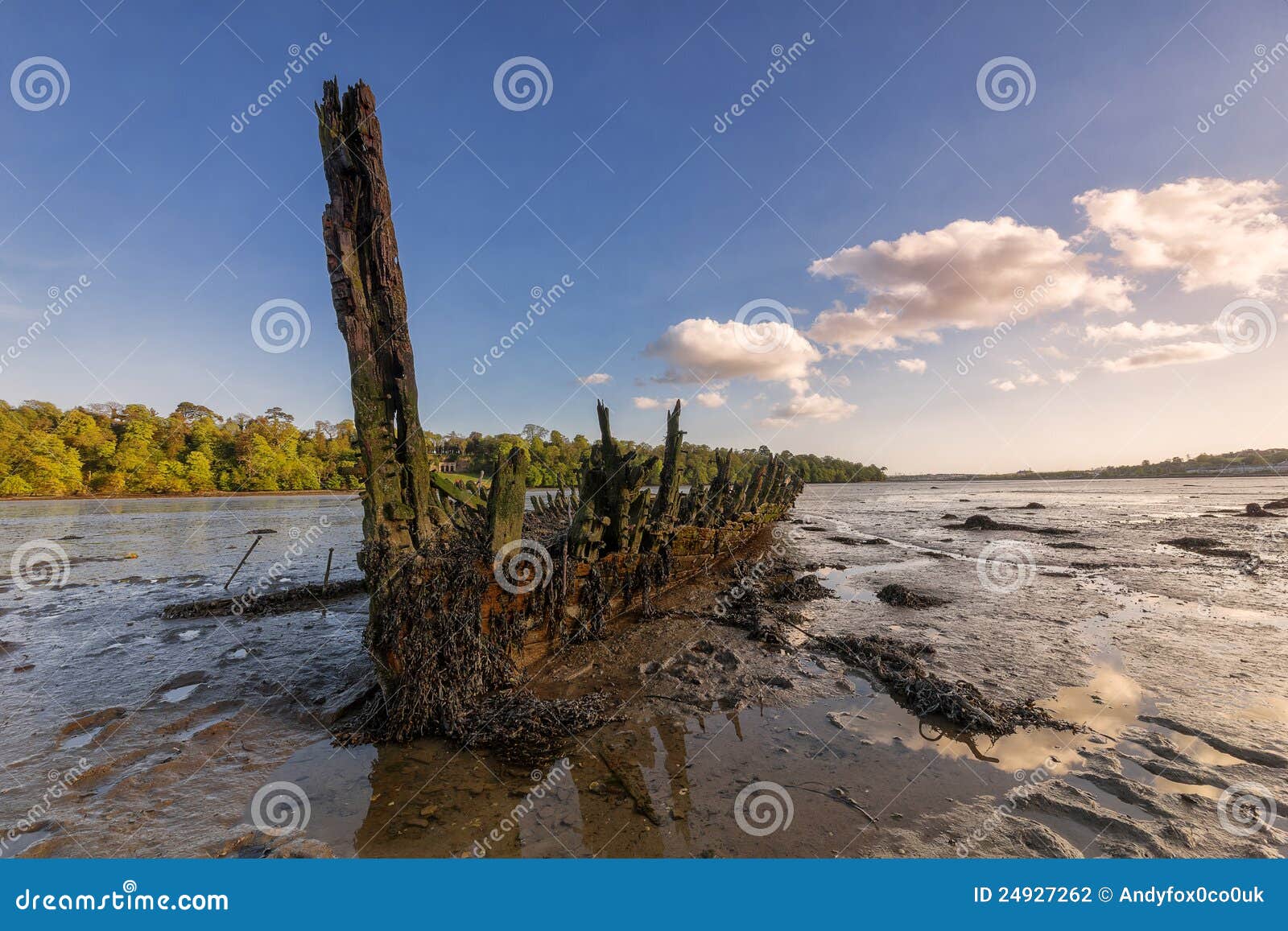 Antelope Shipwreck, Devon, UK Stock Photo - Image of skies, helm: 24927262