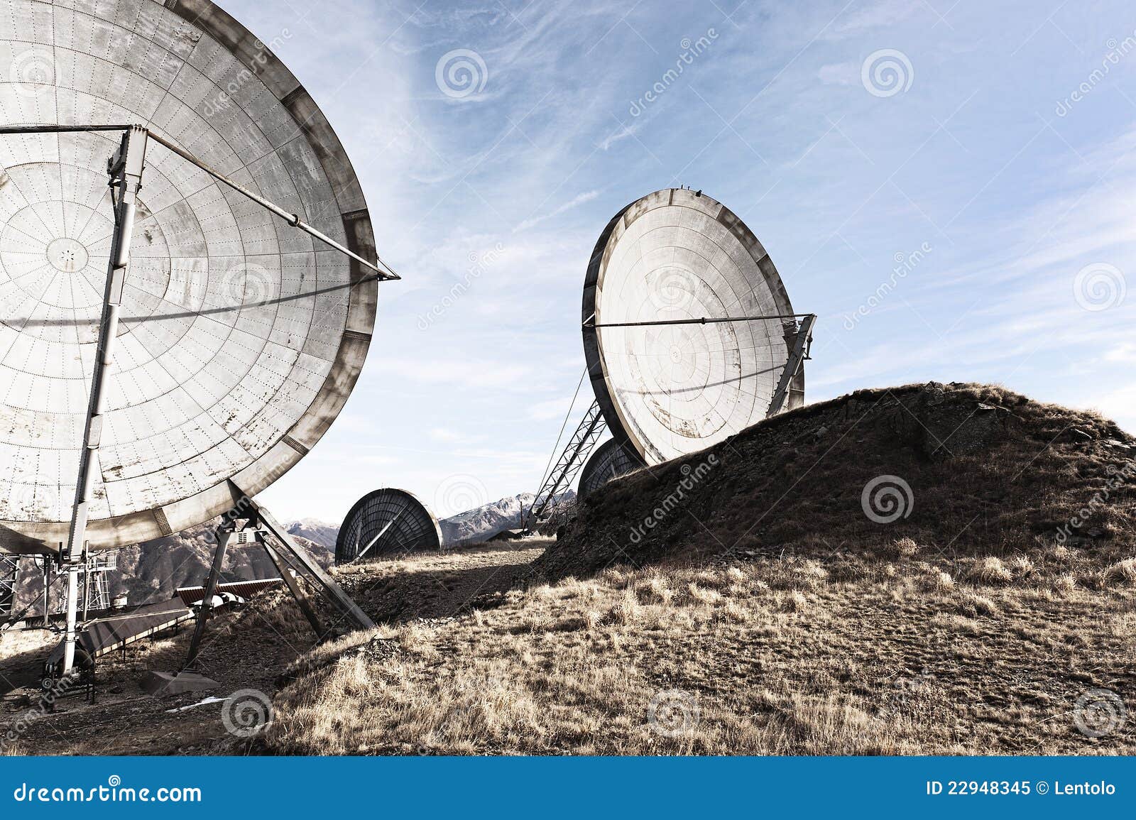 Antenna communication stock image. Image of metal, internet - 22948345