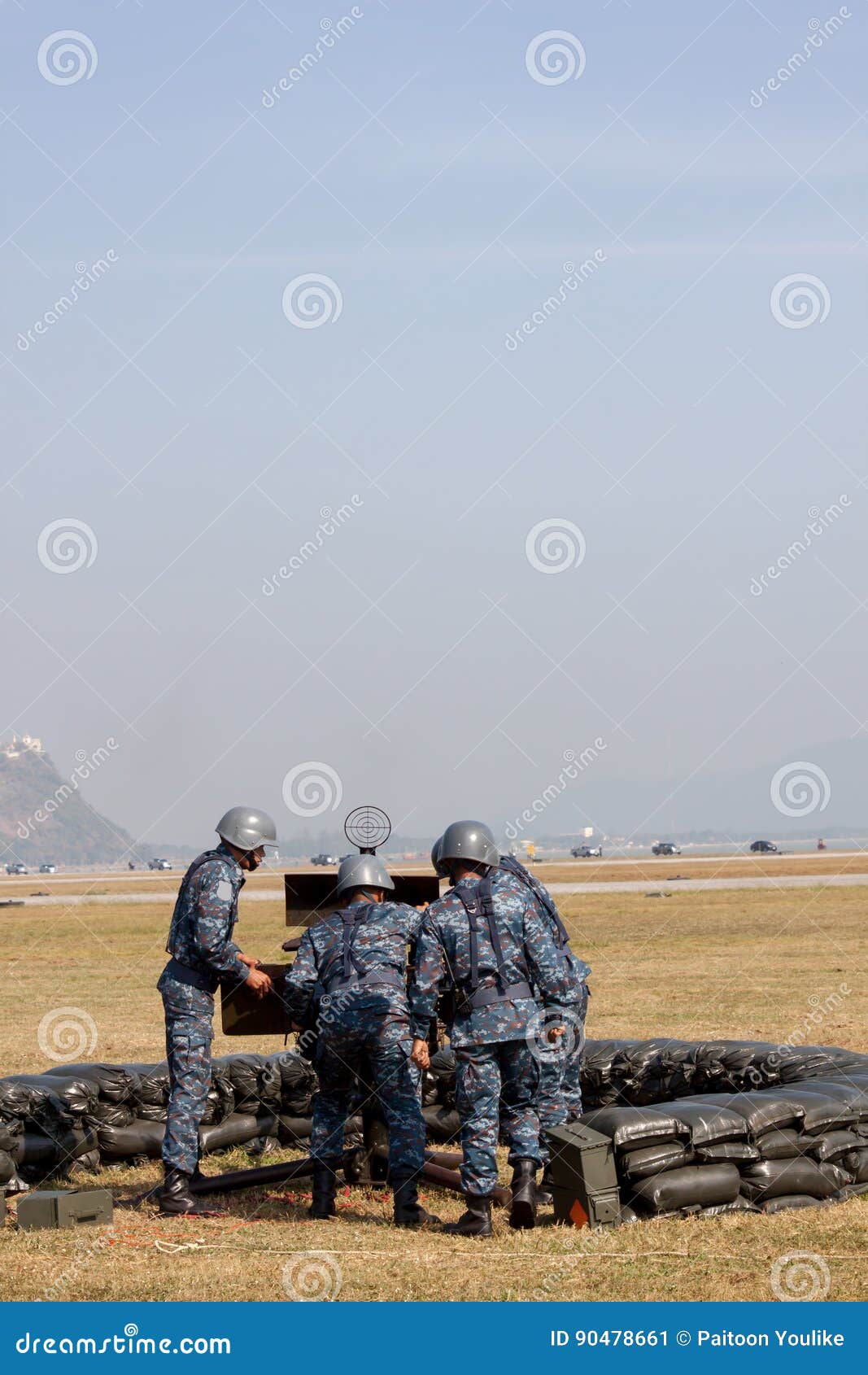Anti Aircraft Fire Heavy Machine Gun Stock Image - Image of barrel ...