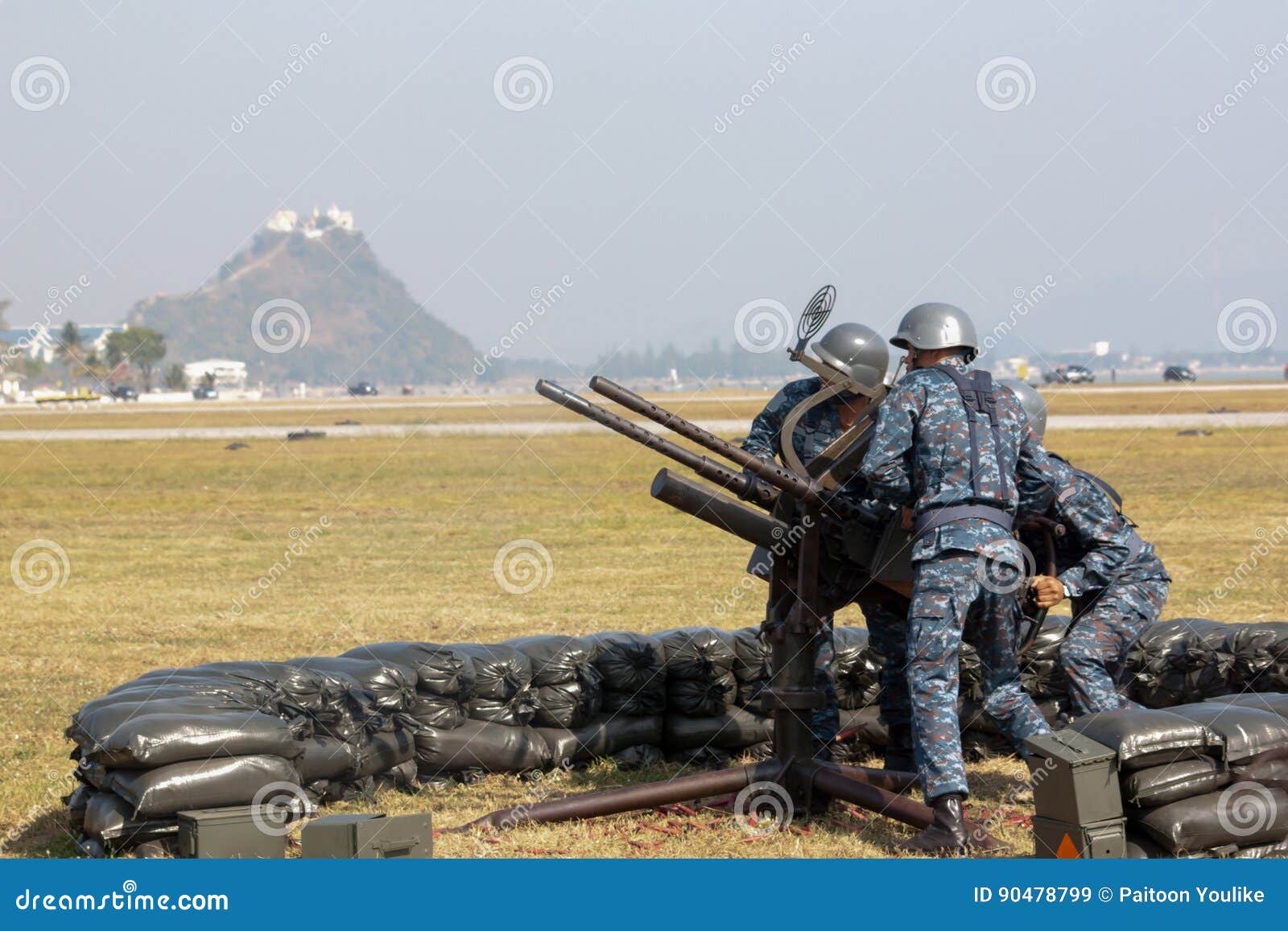 Anti Aircraft Fire Heavy Machine Gun Stock Image - Image of ammo, army ...