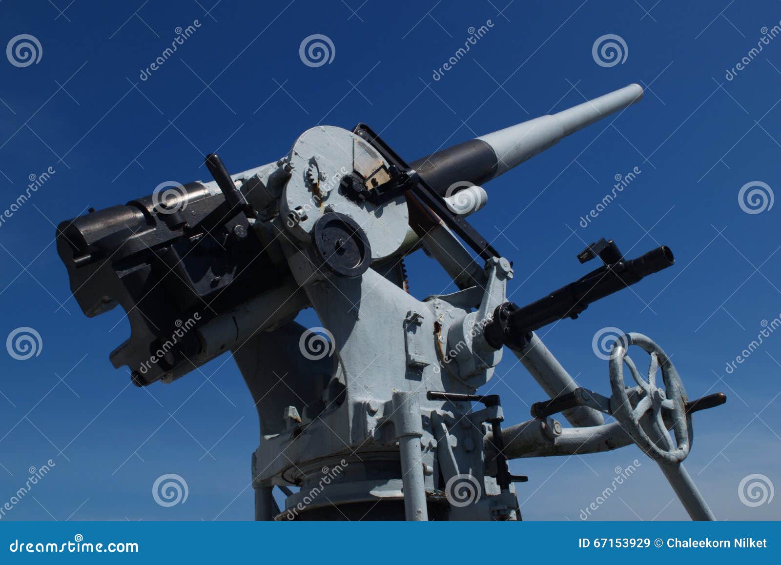 Anti-aircraft guns editorial stock image. Image of blue - 67153929