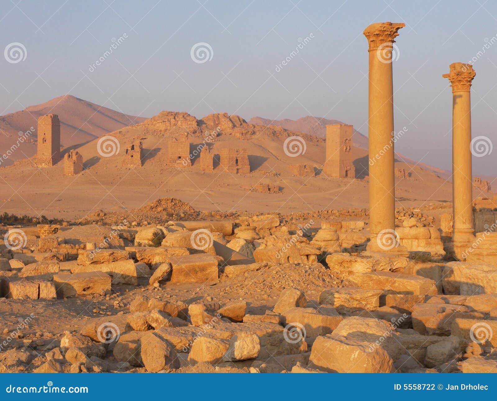 Antic ruins in desert stock photo. Image of stone, zenobia - 5558722 Antic ruins in desert stock photo. Image of stone, zenobia - 5558722