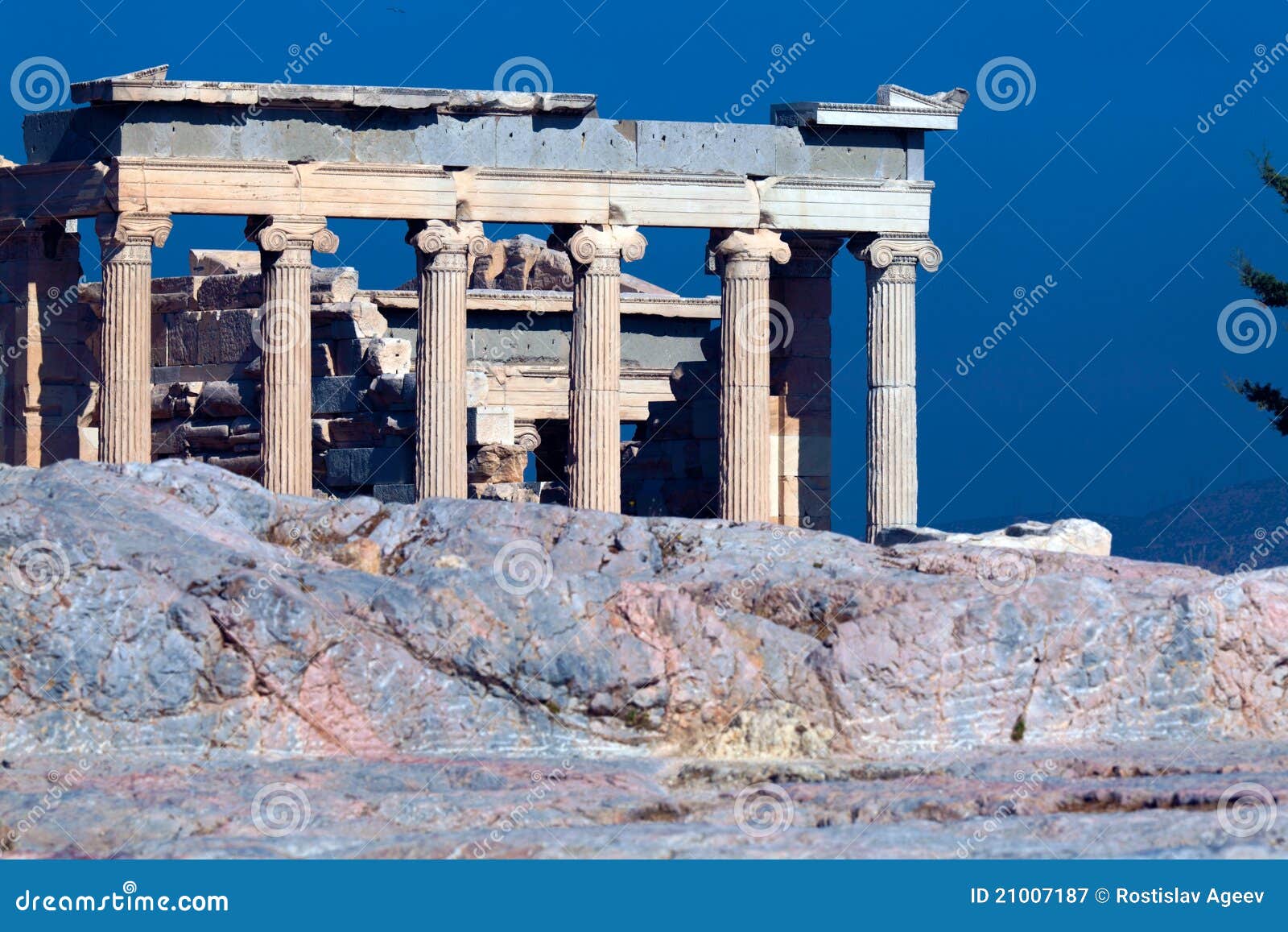 Antic Temple Erechteion, Acropolis, Athens Stock Image - Image of ...