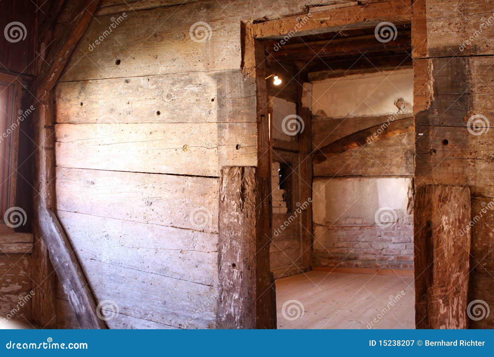 Antiek Huis stock afbeelding. Image of vervallen, geschiedenis - 15238207