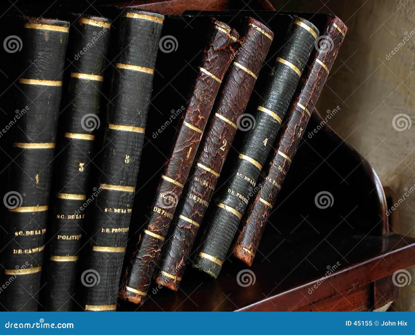 Antieke Franse Boeken stock afbeelding. Image of document - 45155