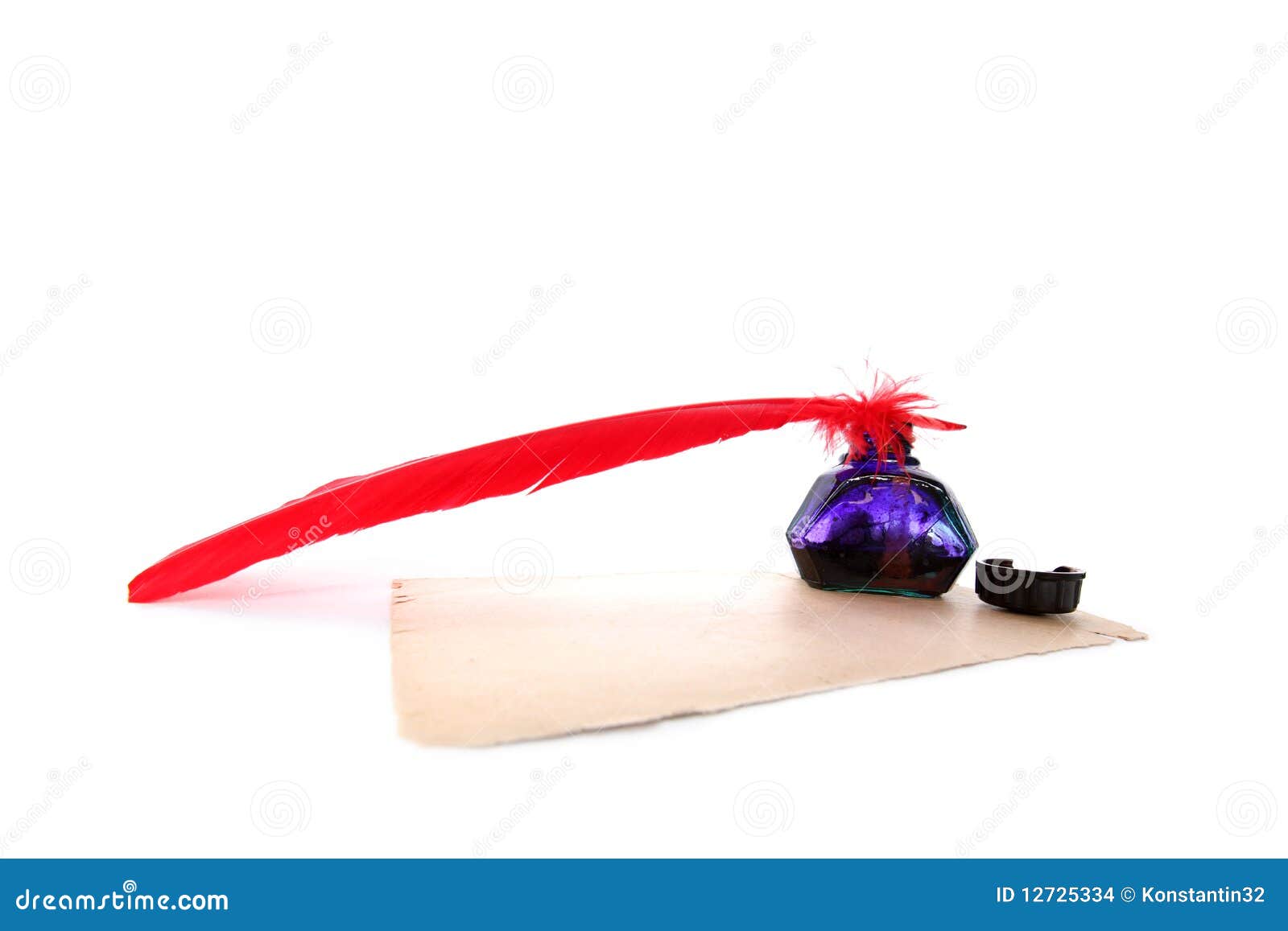 Antieke Rode Pen En Inktpot Bij Oud Document Stock Foto - Image of ...