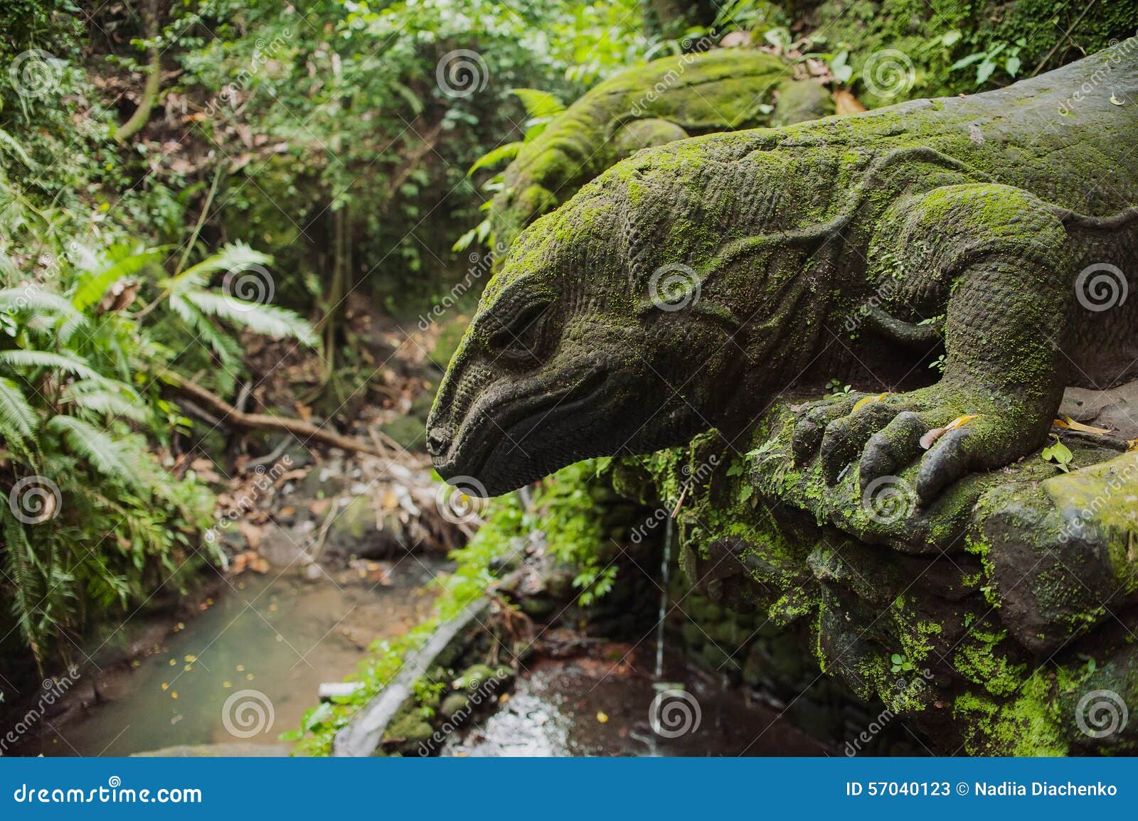 Antique Ancient Statue with Moss Stock Image - Image of forest, stone ...