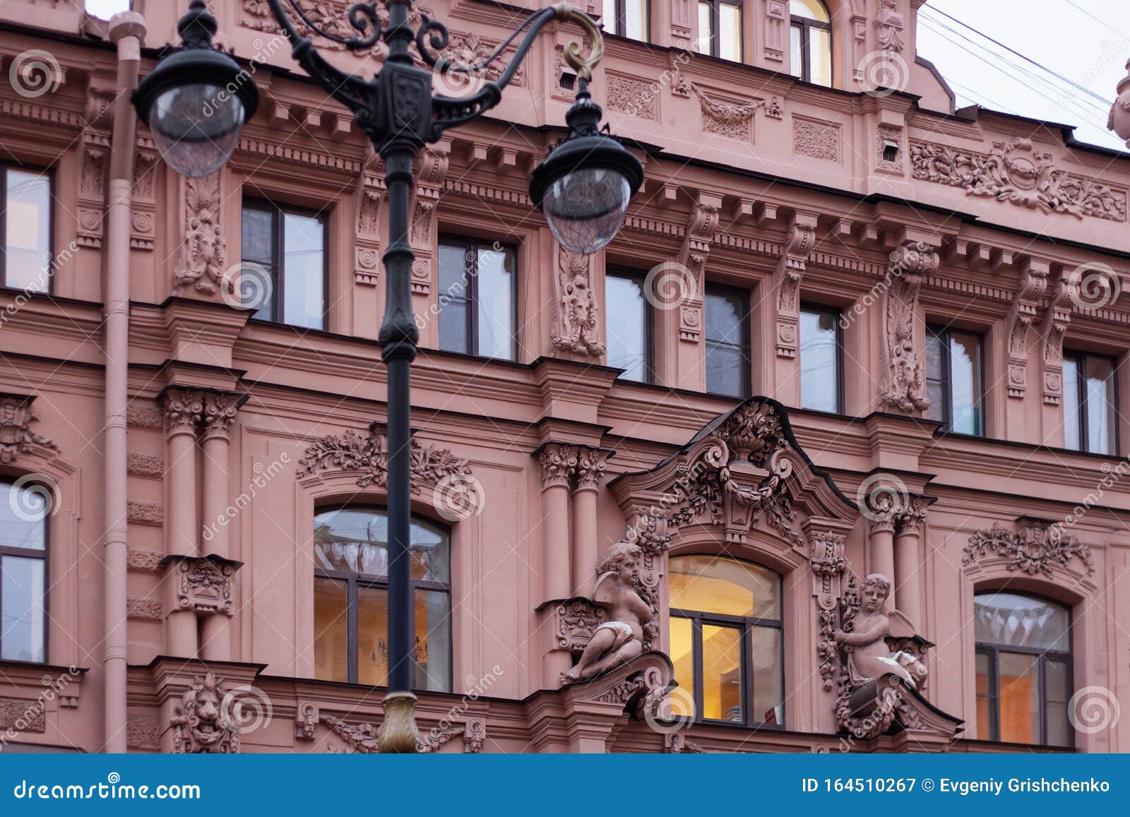Antique Architecture Bas-relief Column Pattern and Vintage Lantern ...