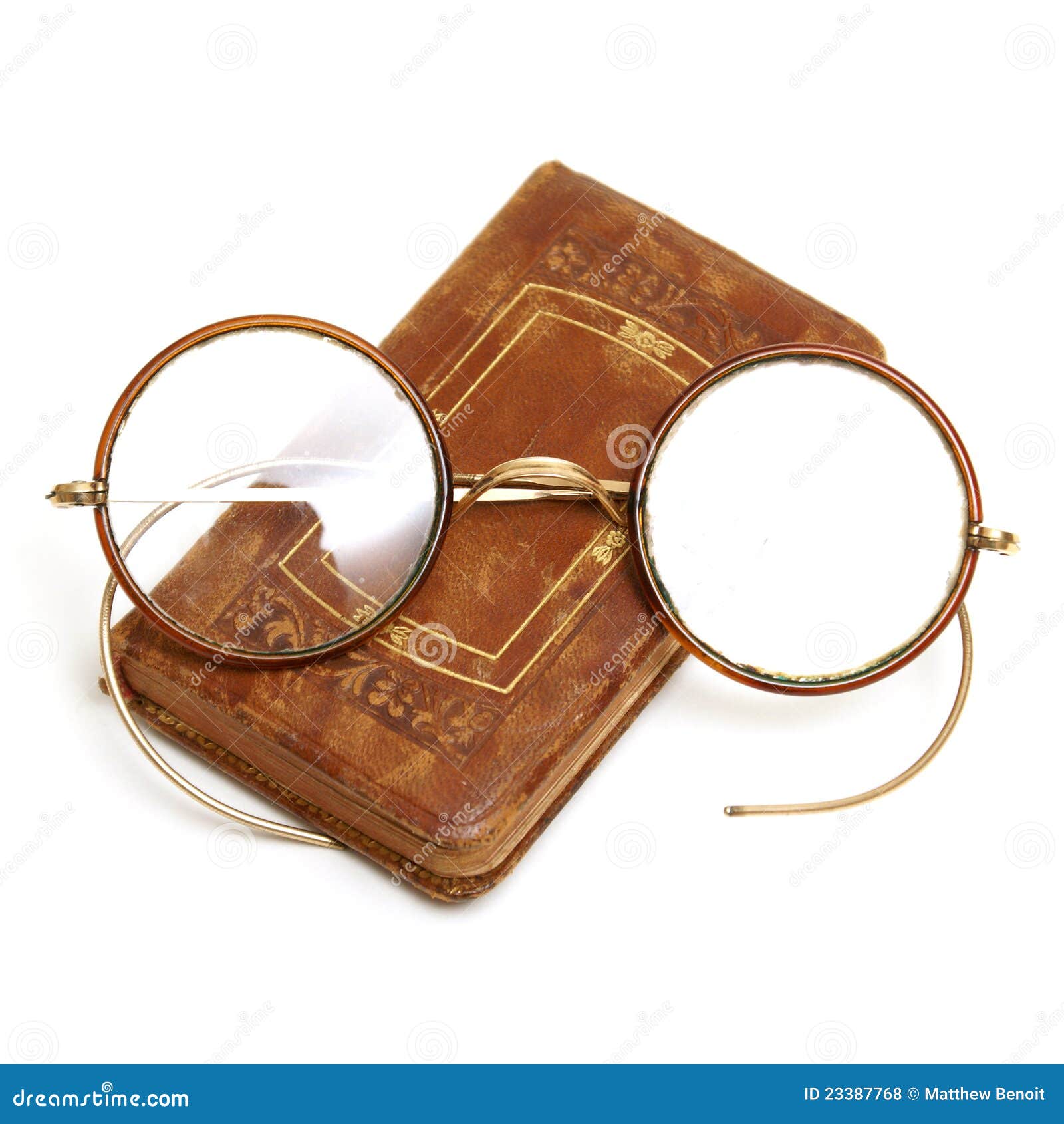 Antique Book and Spectacles Stock Photo - Image of brown, antique: 23387768