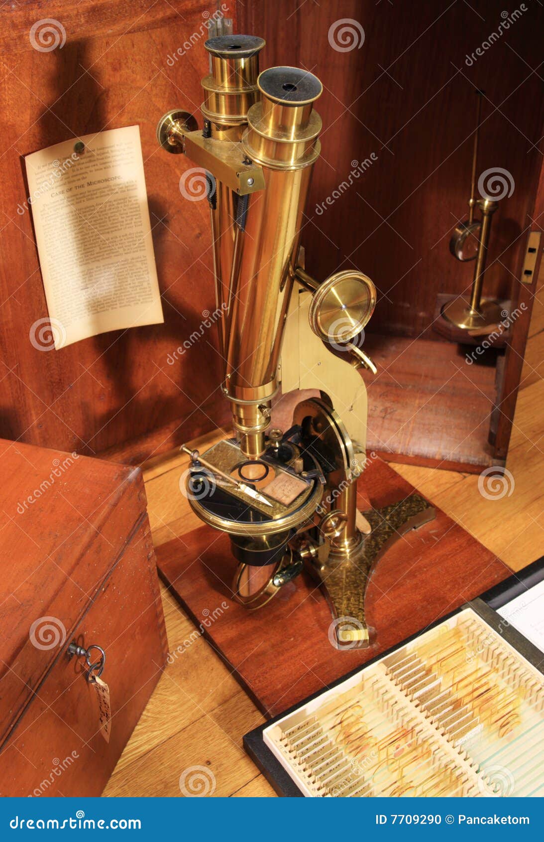 Antique brass microscope stock photo. Image of microscope - 7709290