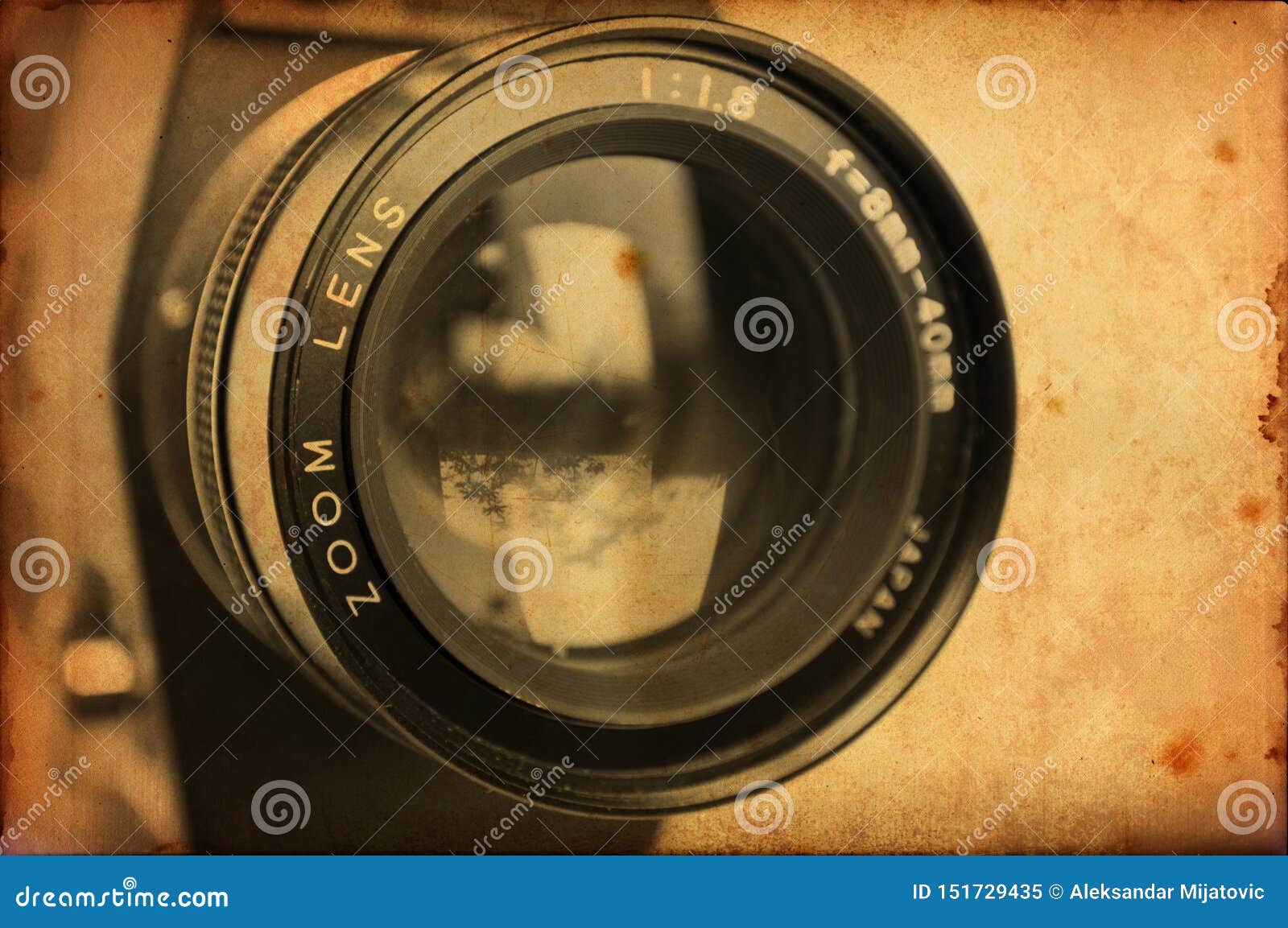 Antique Camera with Grunge Paper Texture Stock Image - Image of ...
