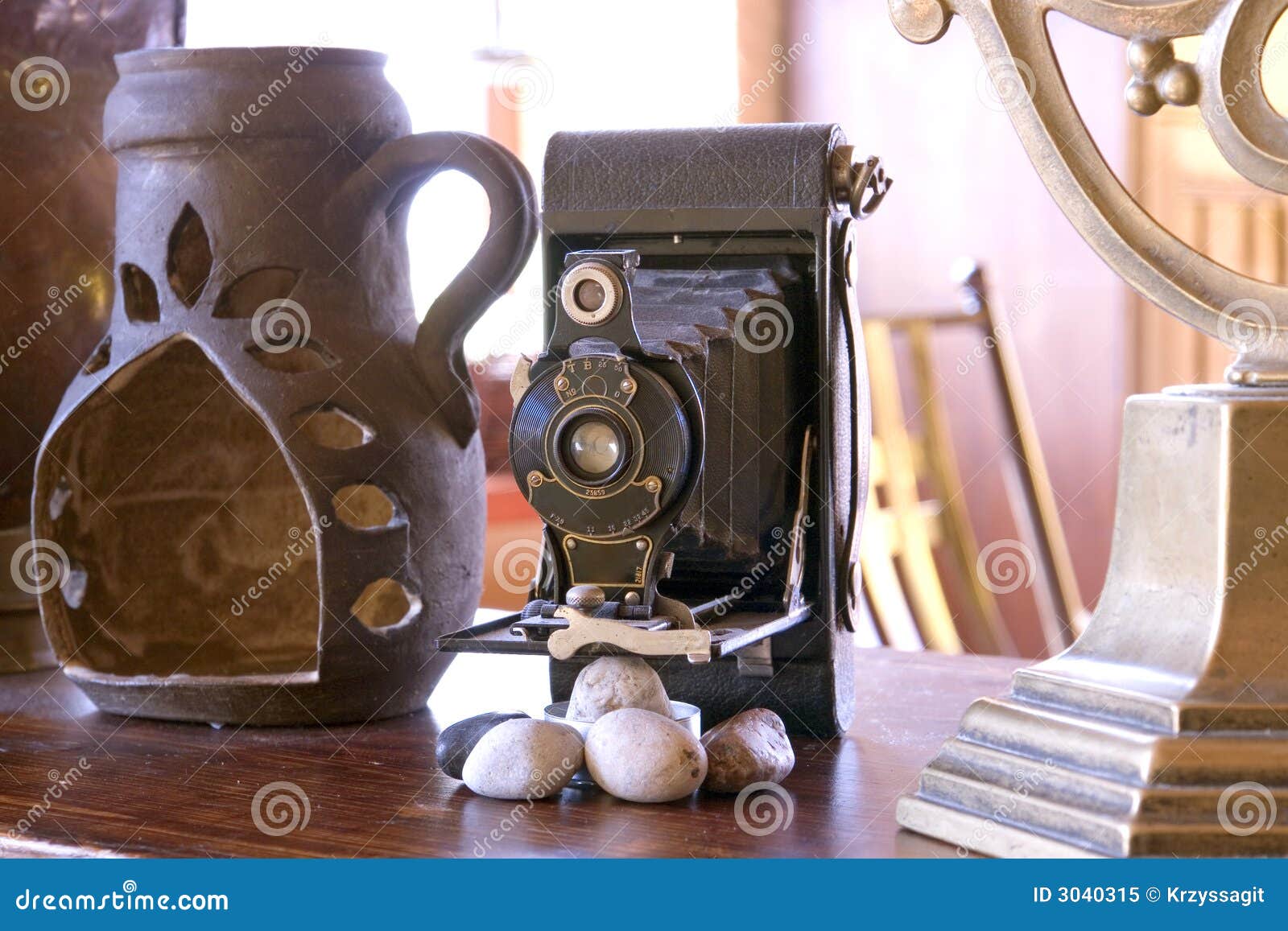 Antique camera still life stock image. Image of antique - 3040315