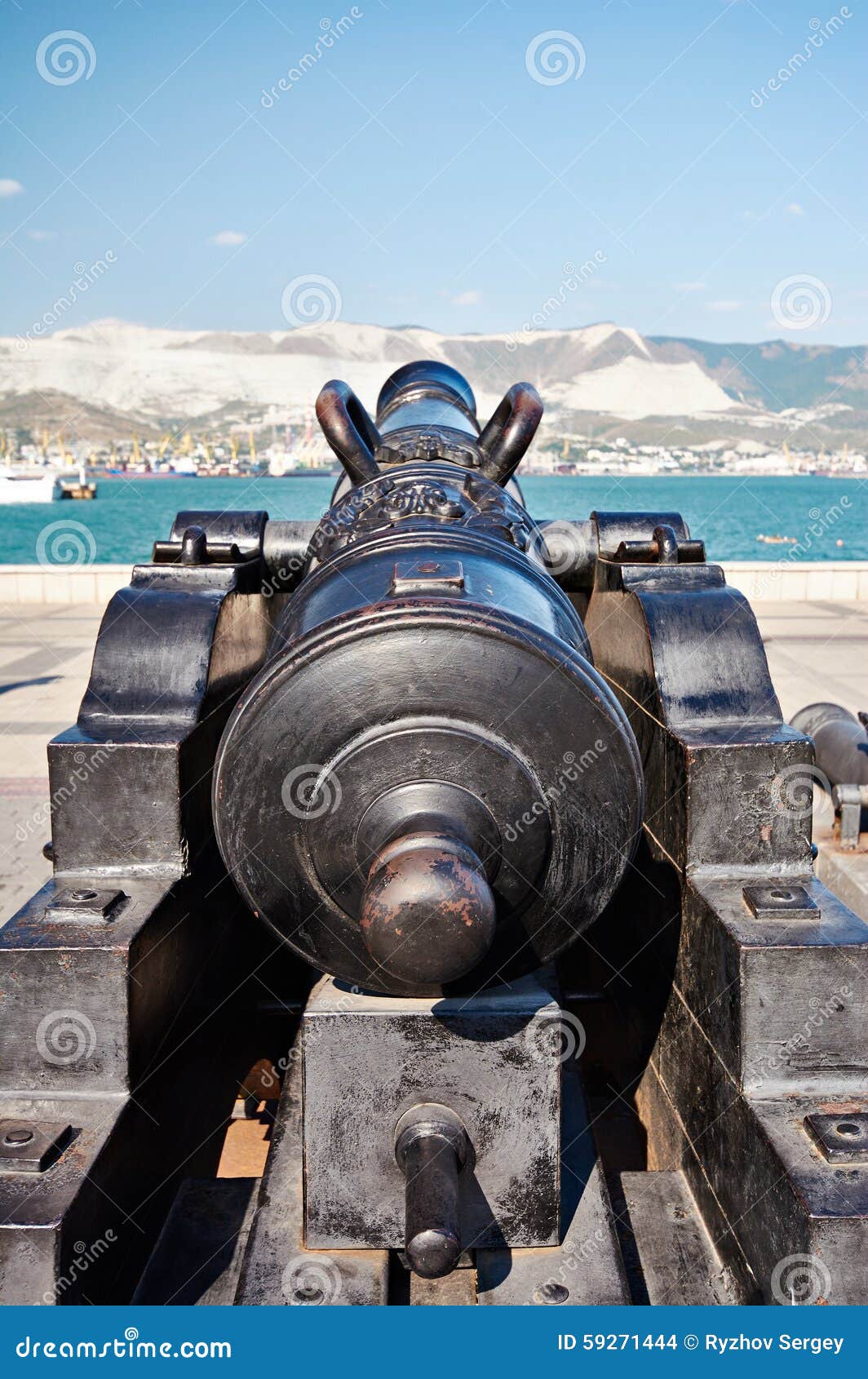Antique Cannon on Gun Carriage Stock Photo - Image of artillery ...