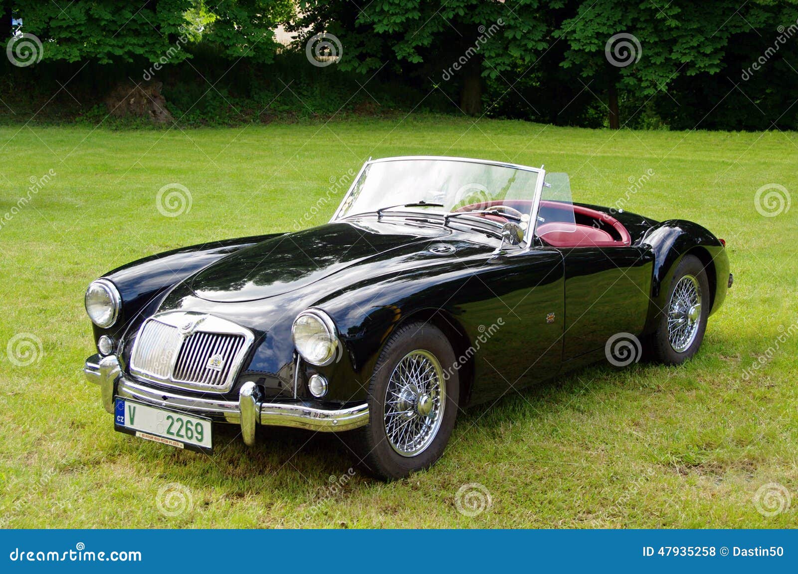 Antique car MG editorial stock photo. Image of cars, convertible - 47935258