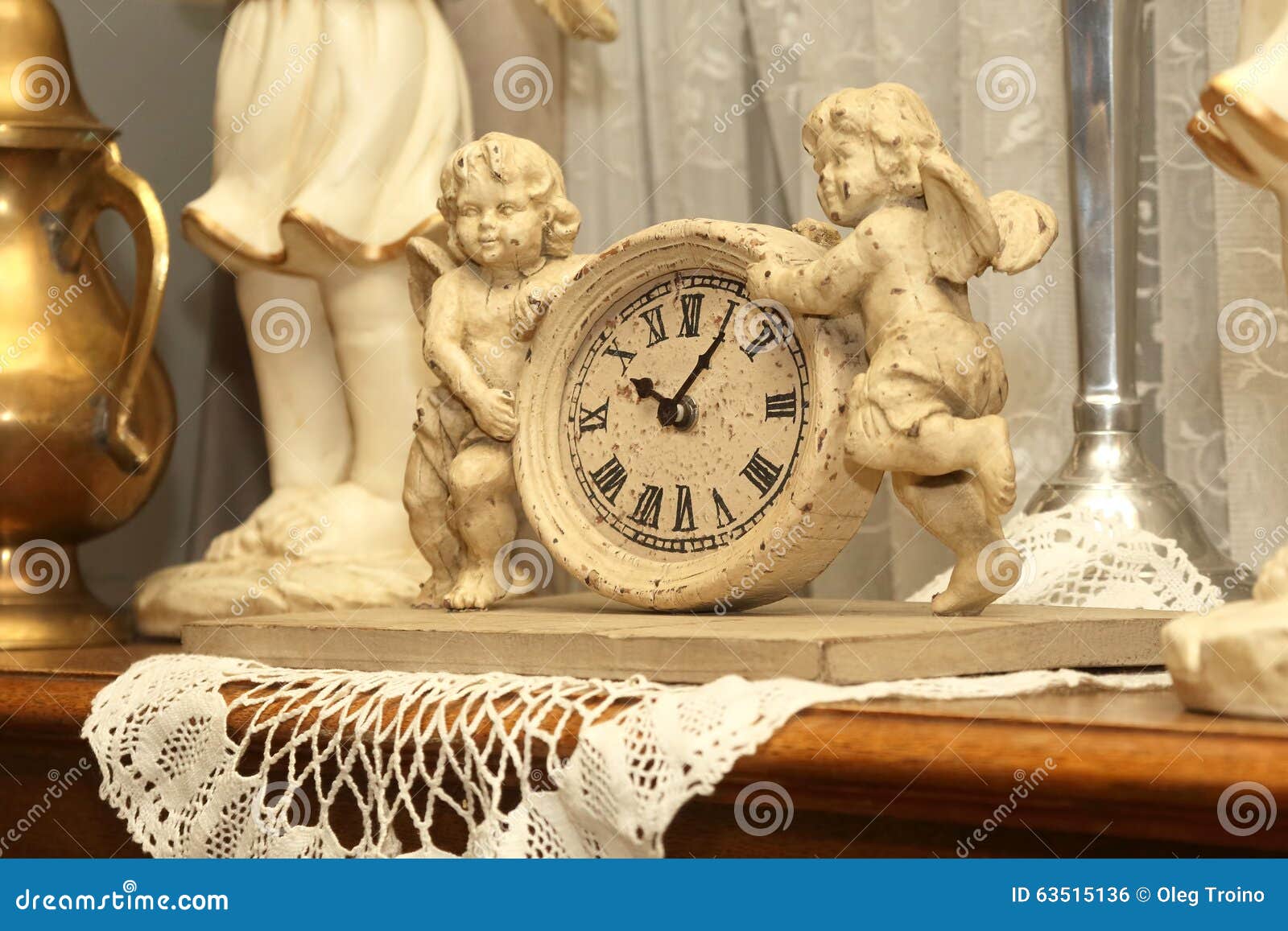 Antique Clock with Two Figures of Angels Stock Photo - Image of ancient ...