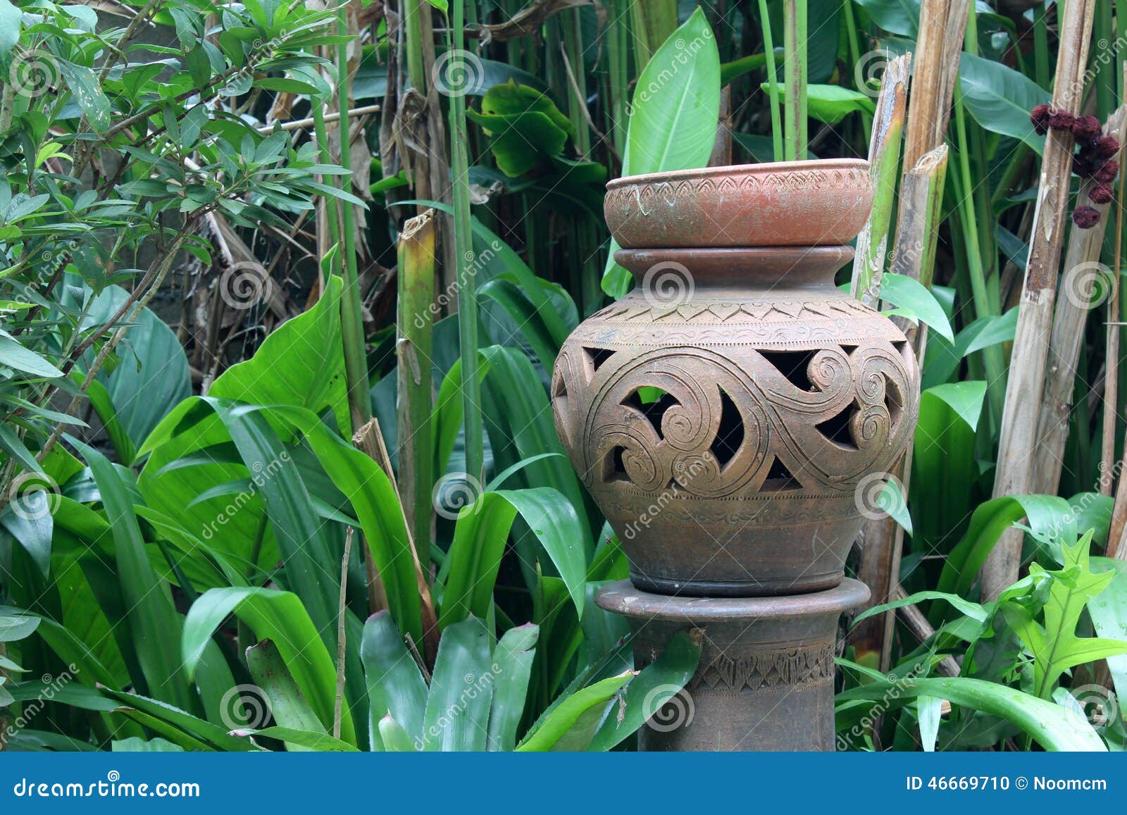 Antique earthenware jar. stock photo. Image of tradition - 46669710