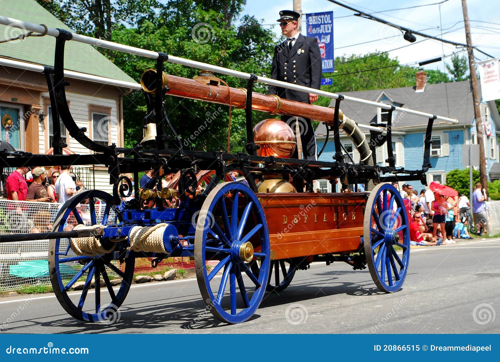 Antique fire engine editorial image. Image of antique - 20866515