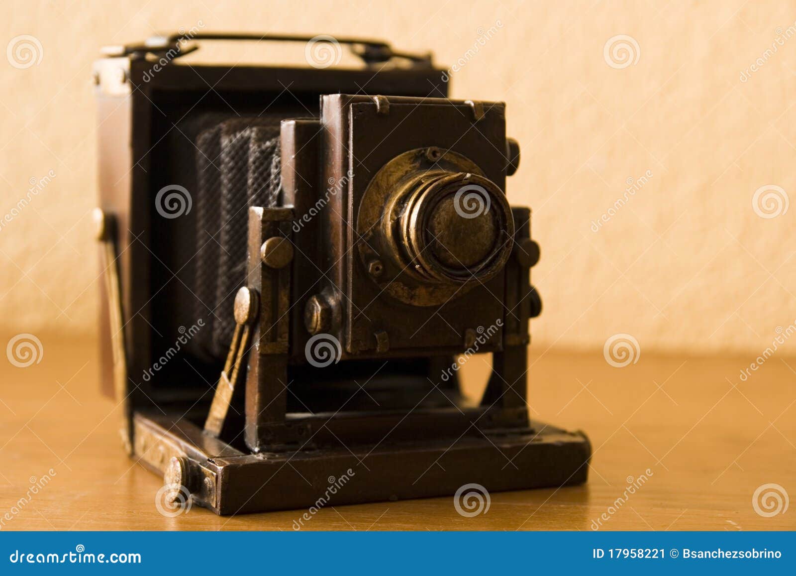 Antique Folding Plate Camera Stock Image - Image of photograph ...