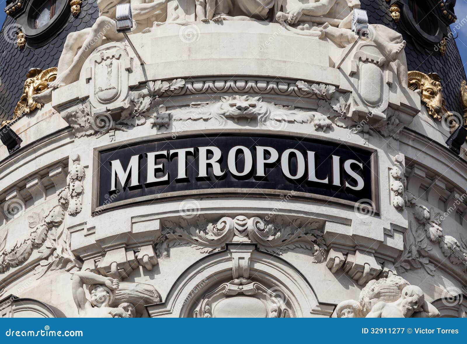 The Antique Metropolis Sign in Madrid Stock Image - Image of building ...