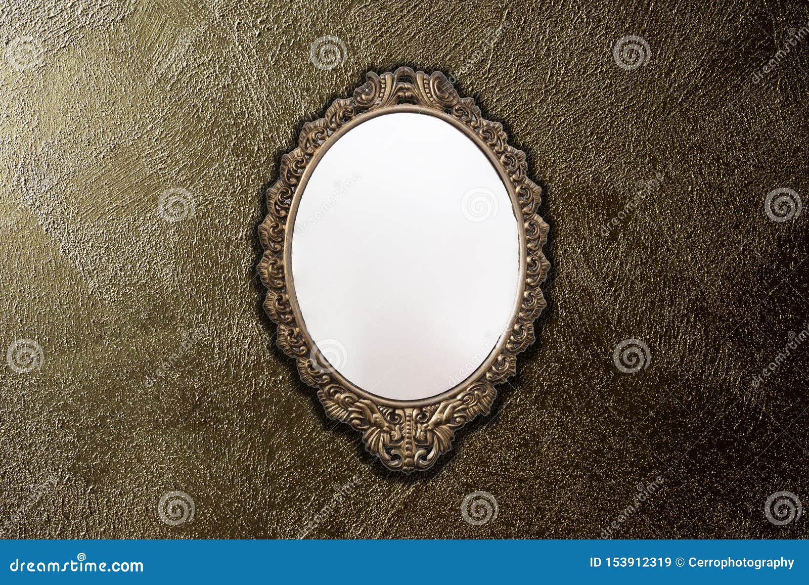 Antique Mirror on Gold Wall Background Texture, Vintage Design Stock ...
