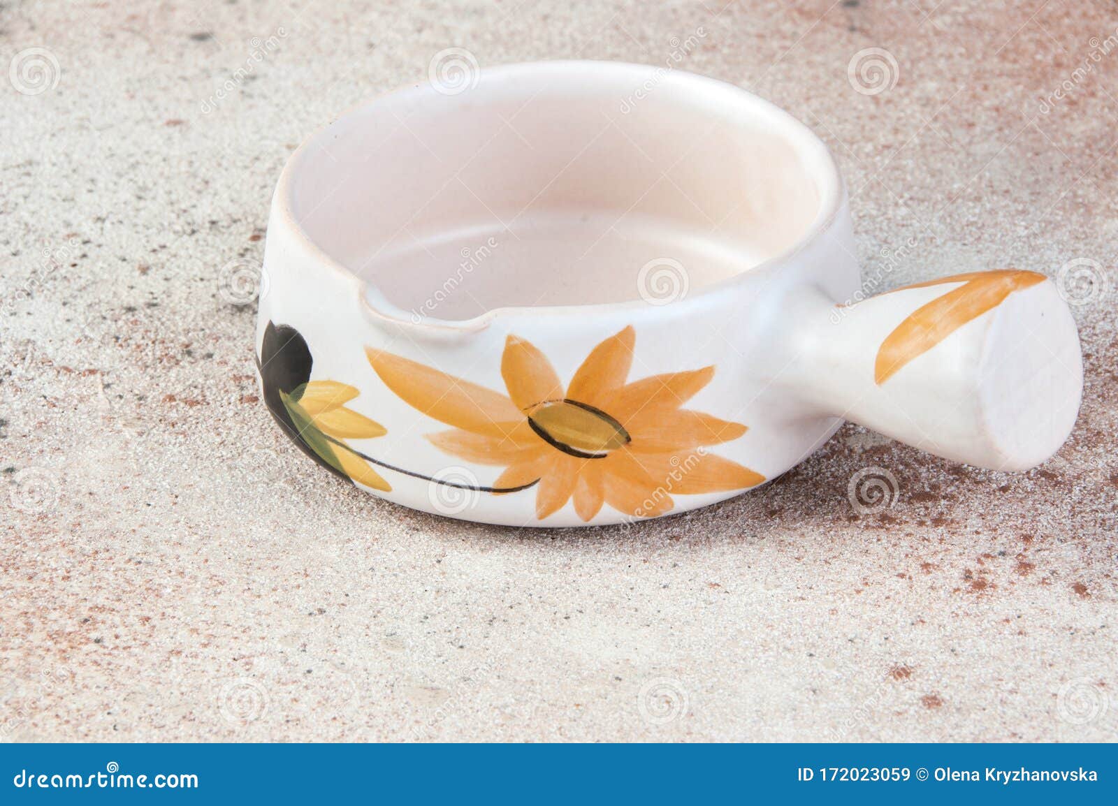 Antique pottery ladle stock image. Image of copy, cuisine - 172023059