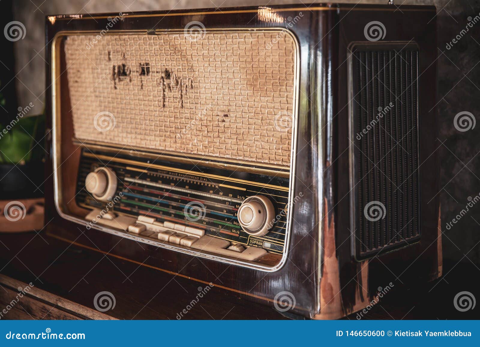 Antique Radio on Vintage Background Stock Photo - Image of music ...