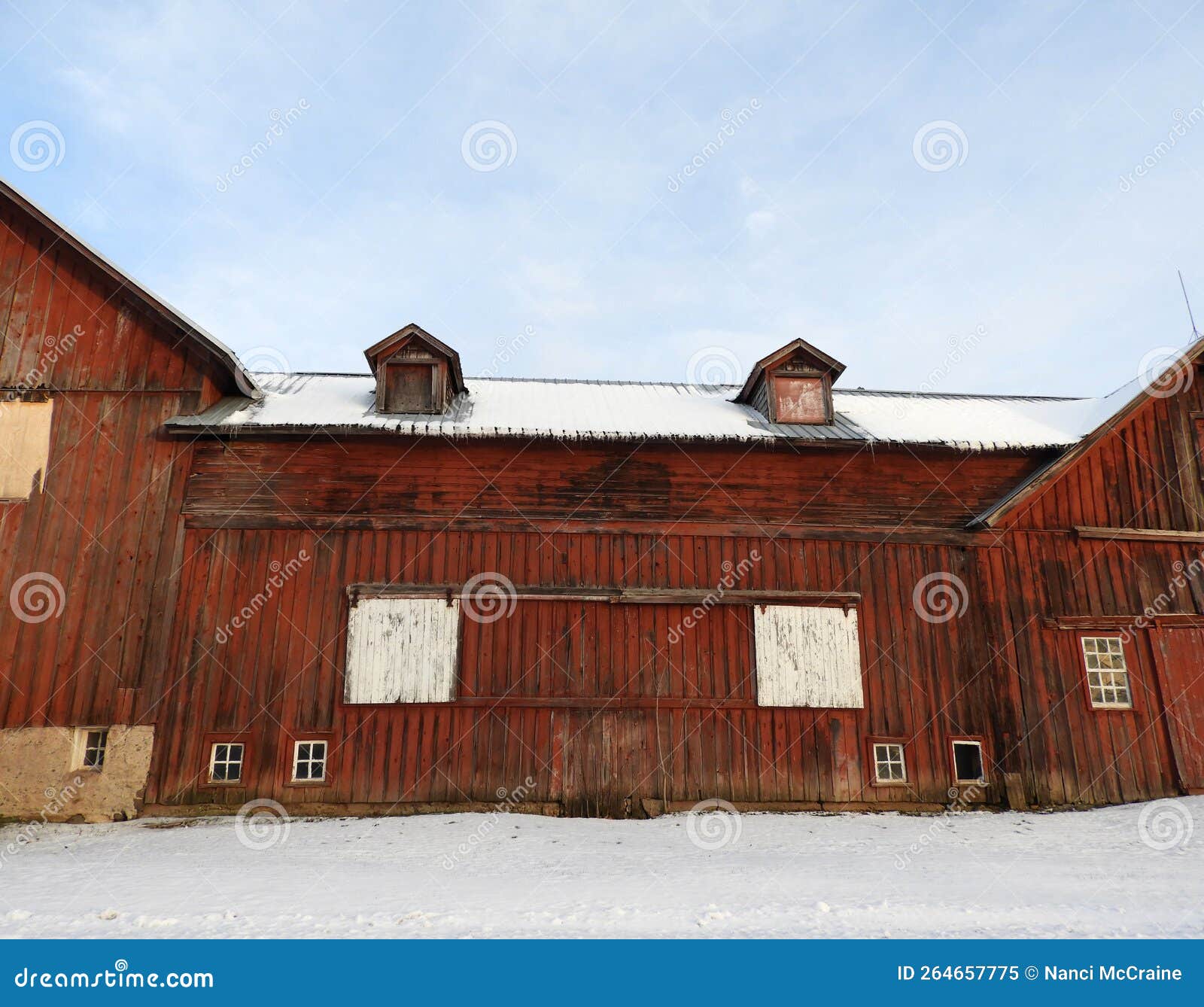Historical NYS Antique Red Barn with Barn Roof Additions Stock Image ...