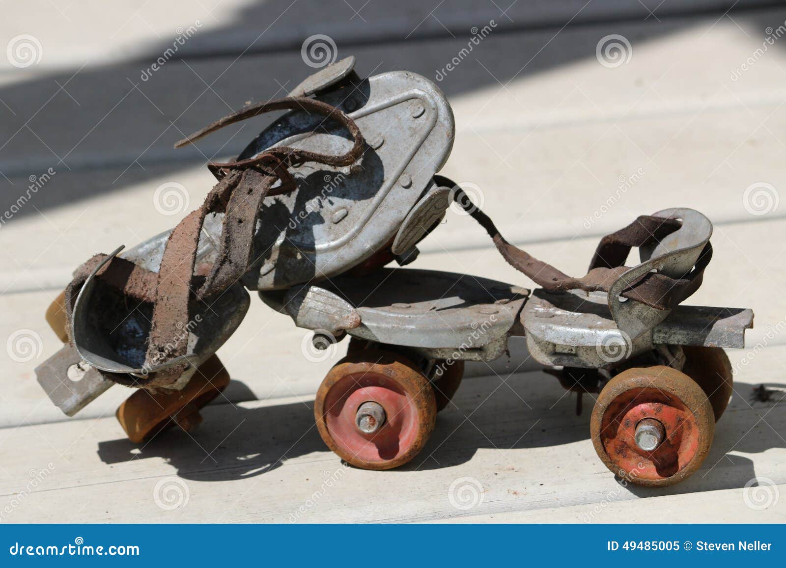 Antique roller skates stock image. Image of lights, roller - 49485005