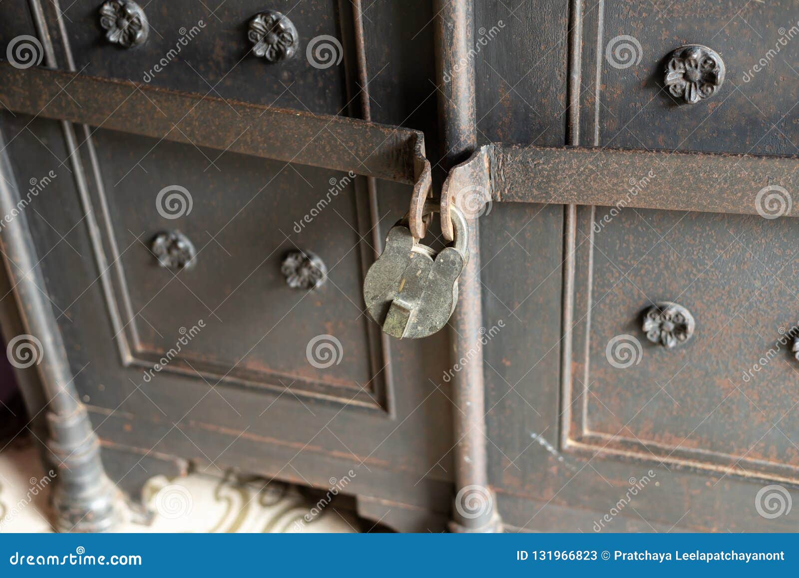 Antique Rusty Padlock. Vintage Safe Stock Image - Image of closeup ...