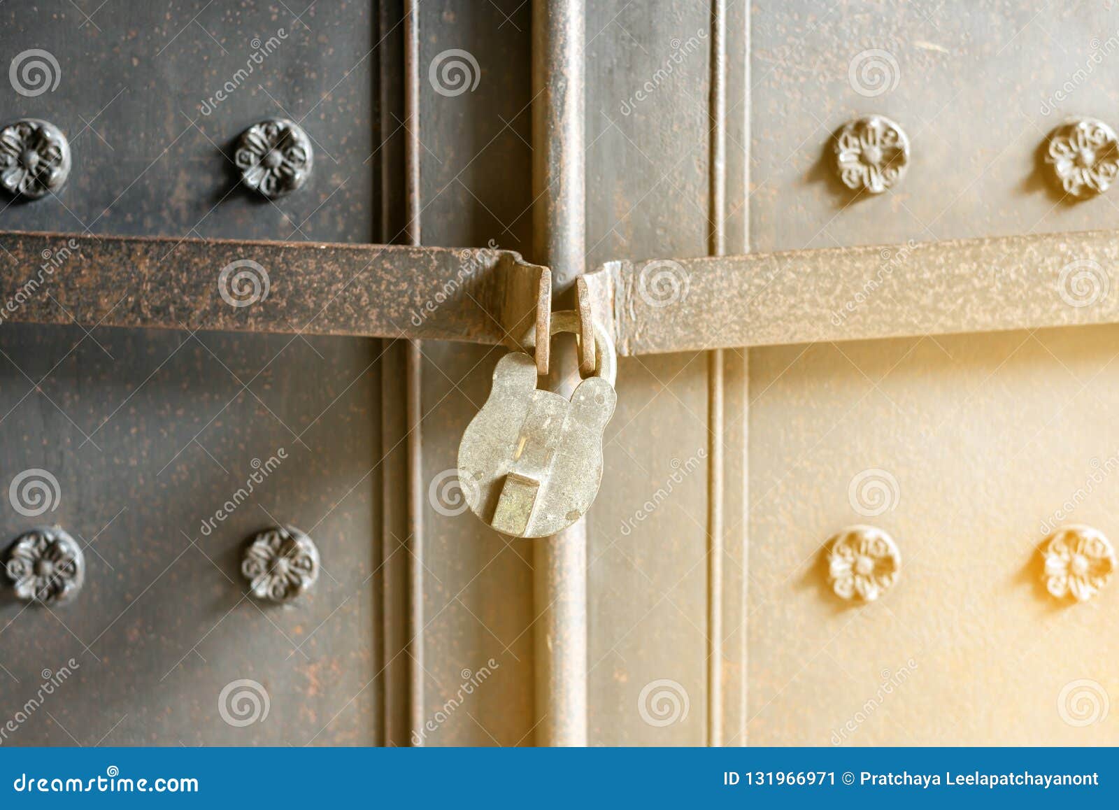 Antique Rusty Padlock. Vintage Safe Stock Image - Image of protect ...