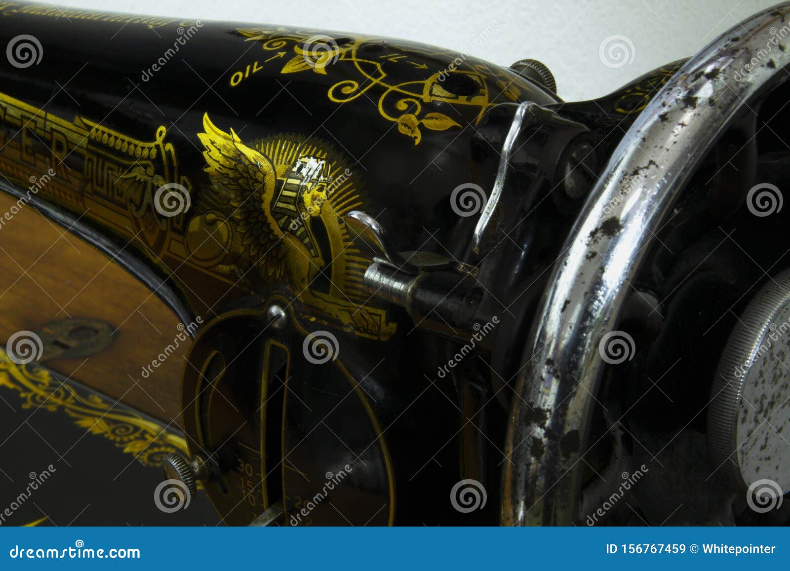 Antique Singer Egyptian Golden Sphinx Model 15 66 Sewing Machine C 1908 ...