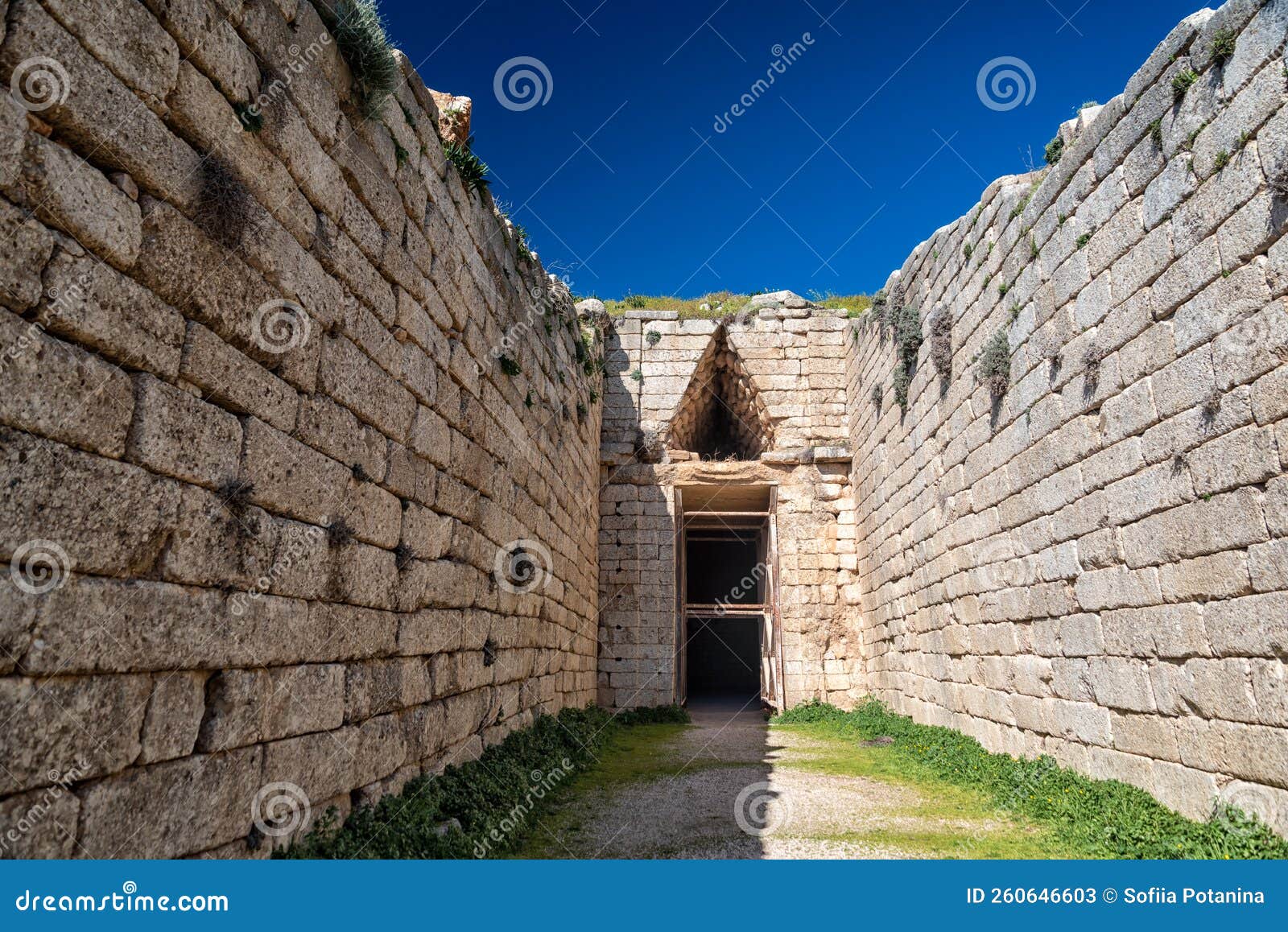 Antique Stone Building in Greece Stock Image - Image of architecture ...